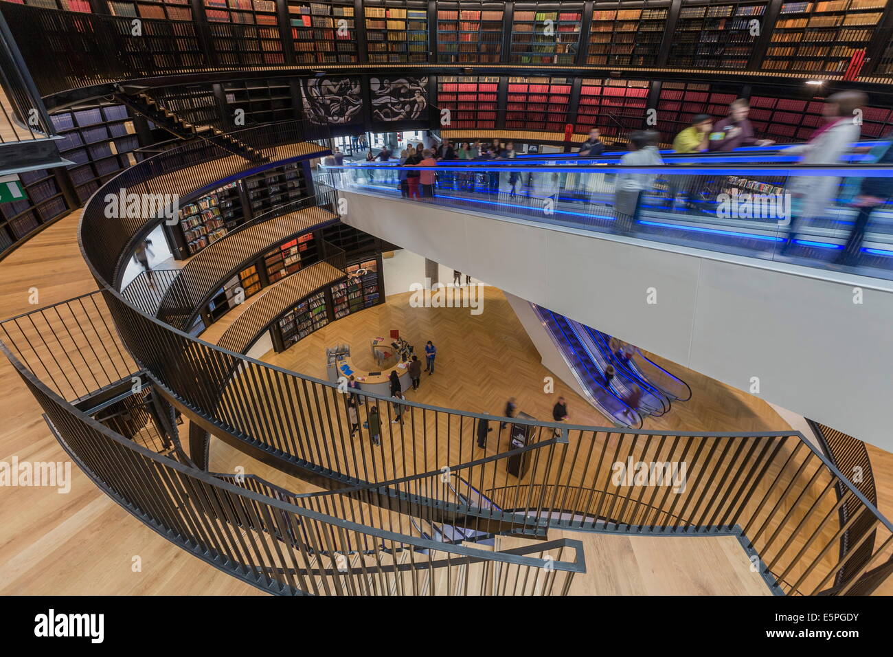 Library of birmingham interior hi-res stock photography and images - Alamy