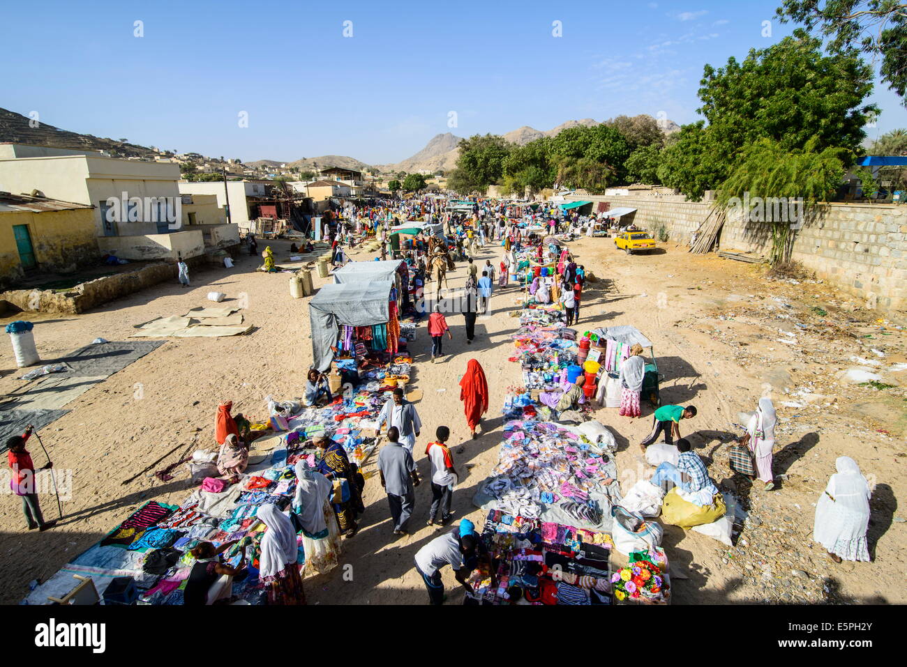 The colourful Monday market of Keren, Eritrea, Africa Stock Photo - Alamy