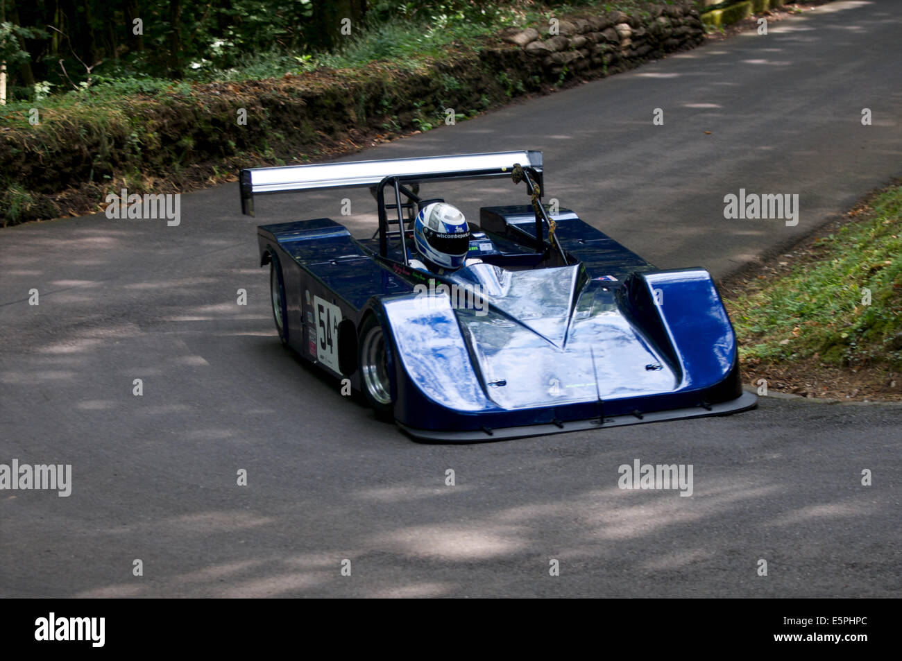 Single seat racing and sportscars competing at Wiscombe Park hillclimb ...