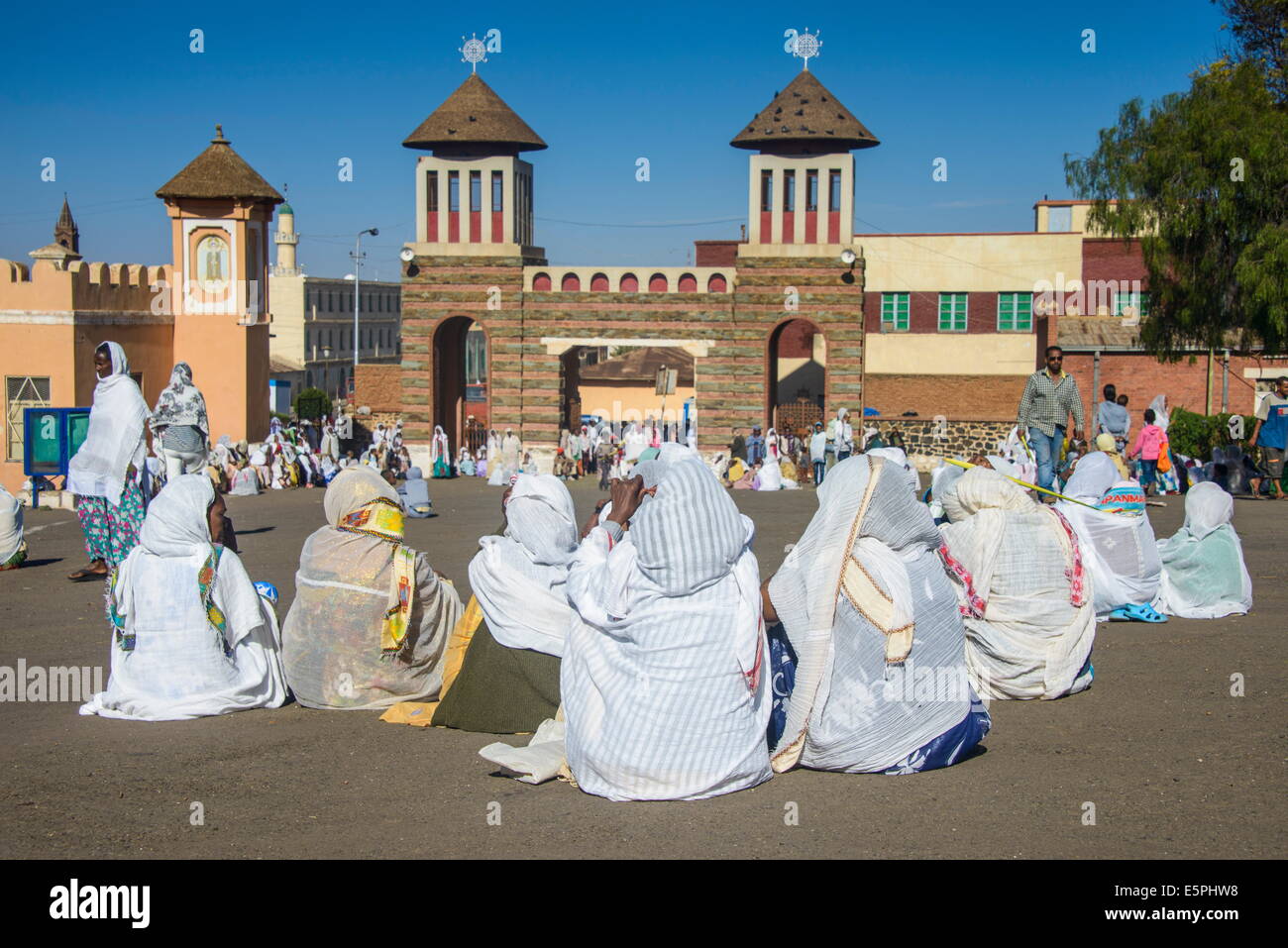 Orthodox women praying at the Easter ceremony, Coptic Cathedral of St ...