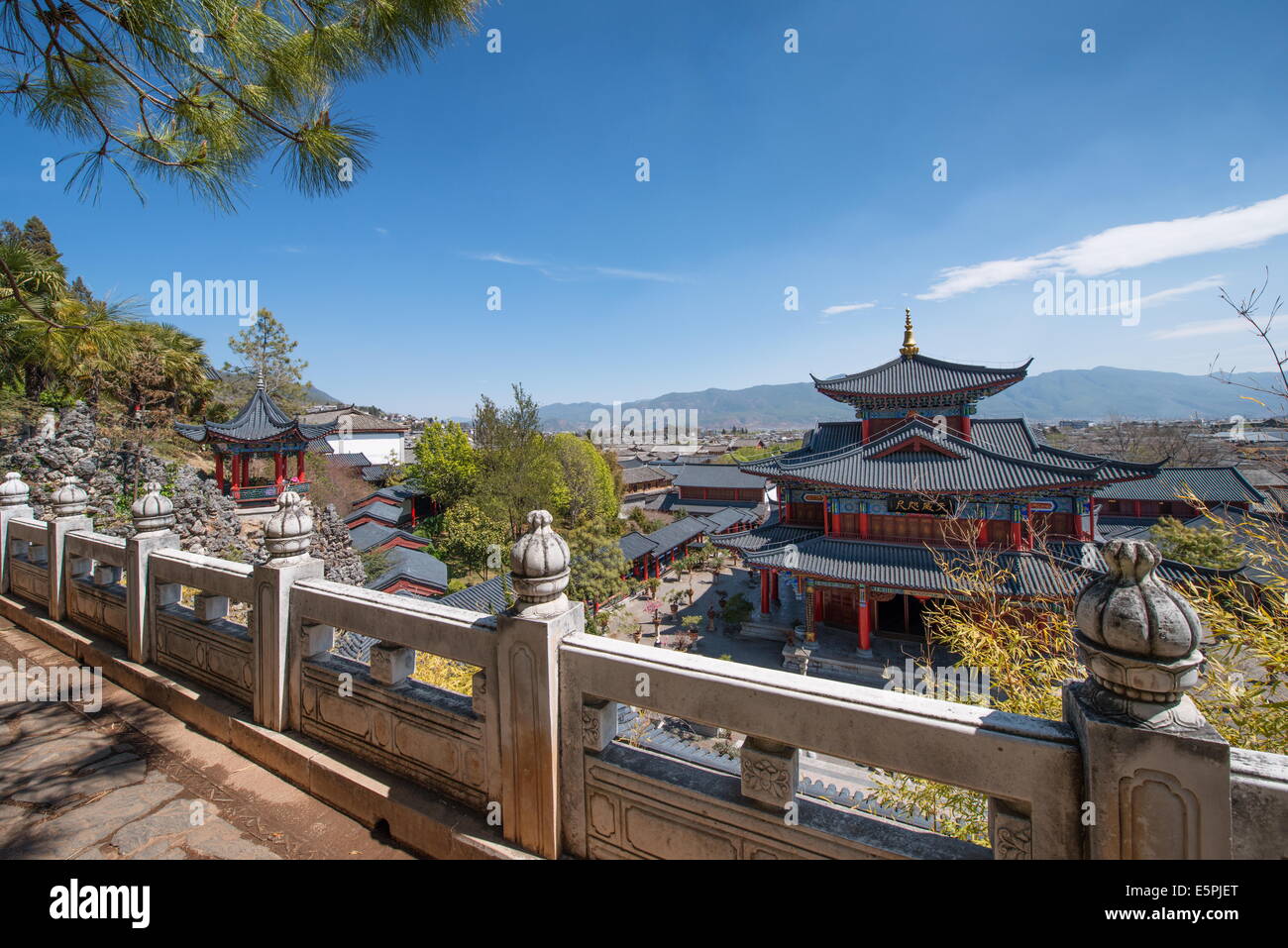 Mu fu mansion hi-res stock photography and images - Alamy