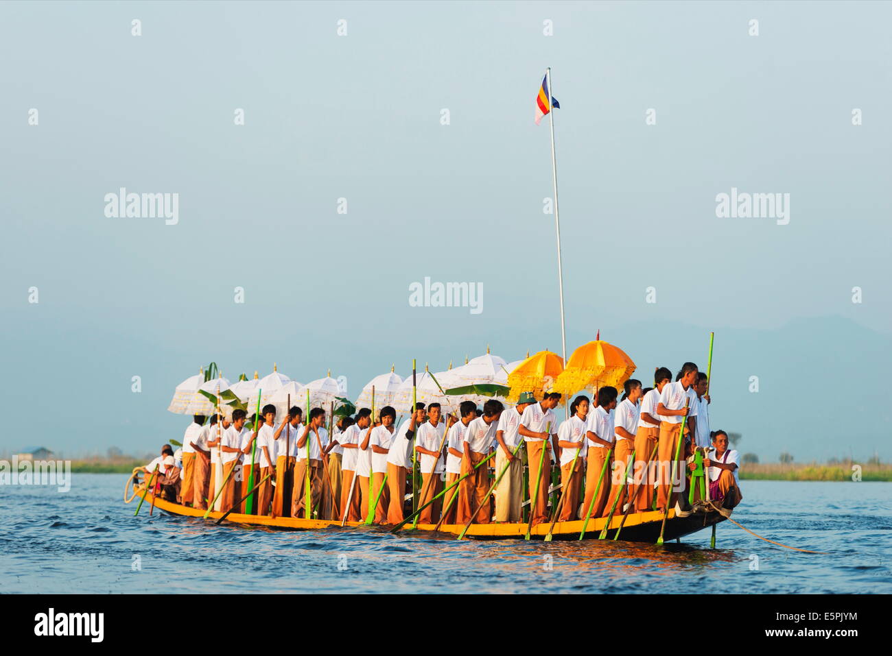Ceremonial boat, Phaung Daw Oo Pagoda Festival, Inle Lake, Shan State ...
