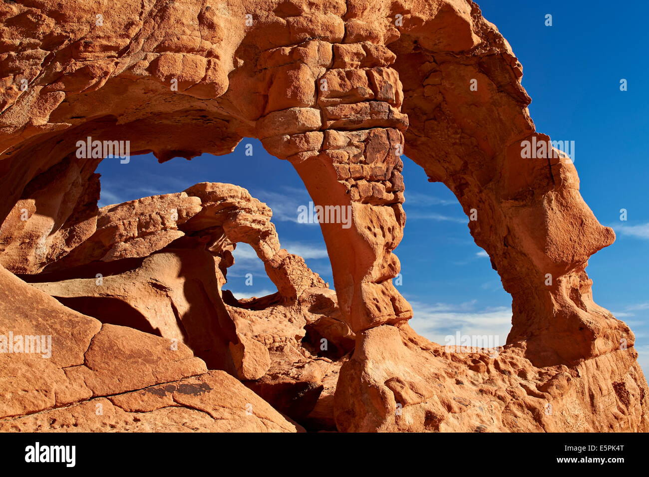 Pretzel Arch, Valley of Fire State Park, Nevada, United States of ...