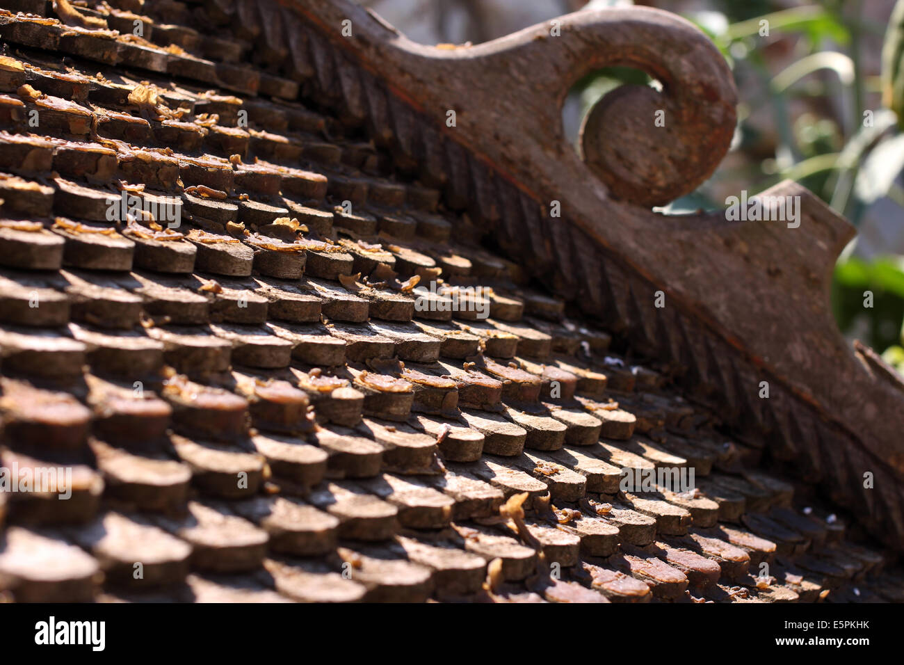 Roof tiles background Stock Photo - Alamy