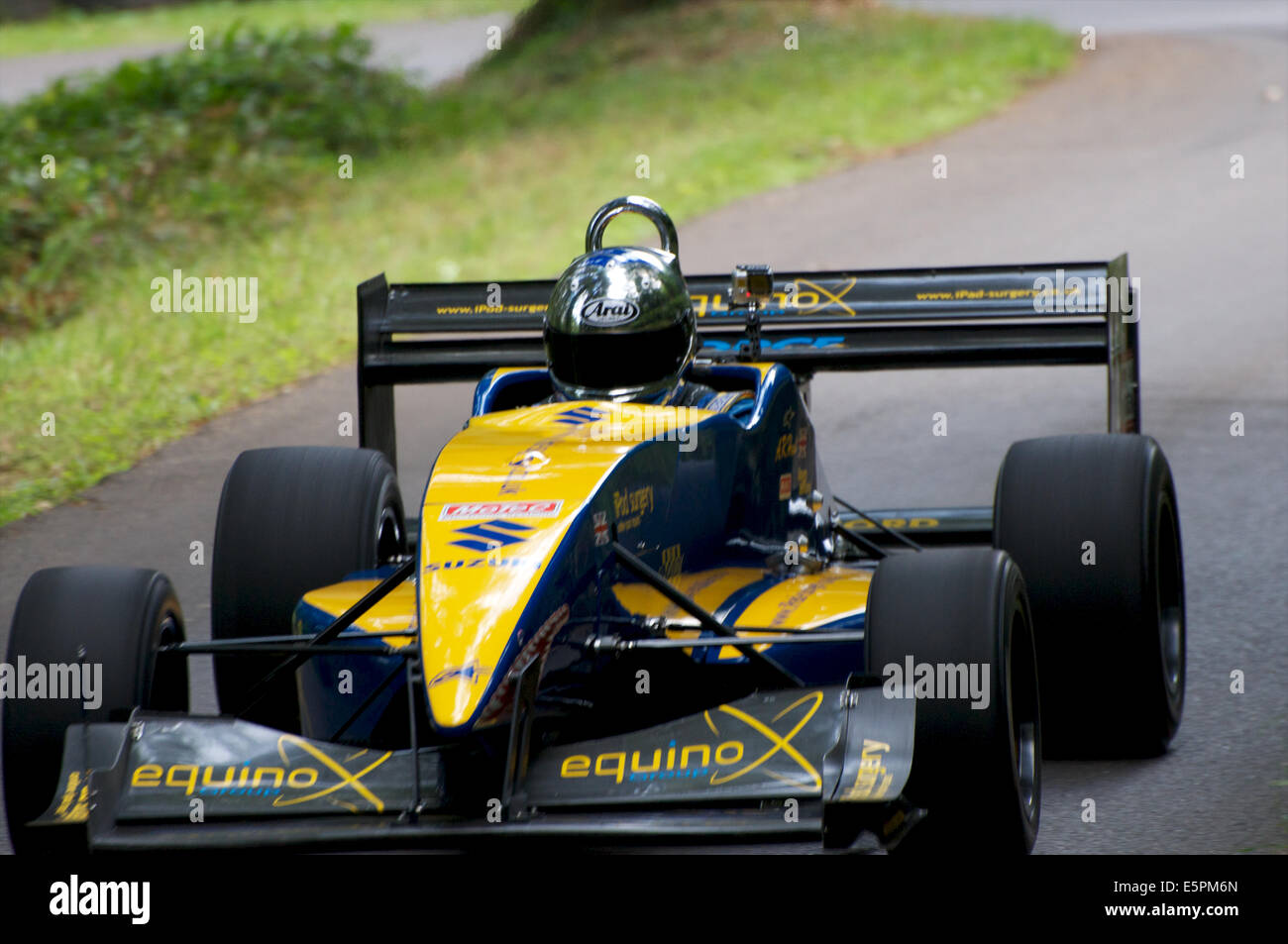 Single seat racing and sportscars competing at Wiscombe Park hillclimb ...