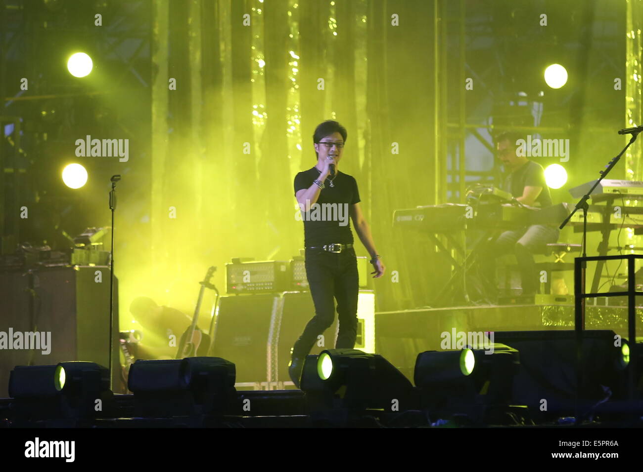 National stadium concert beijing hi-res stock photography and images ...