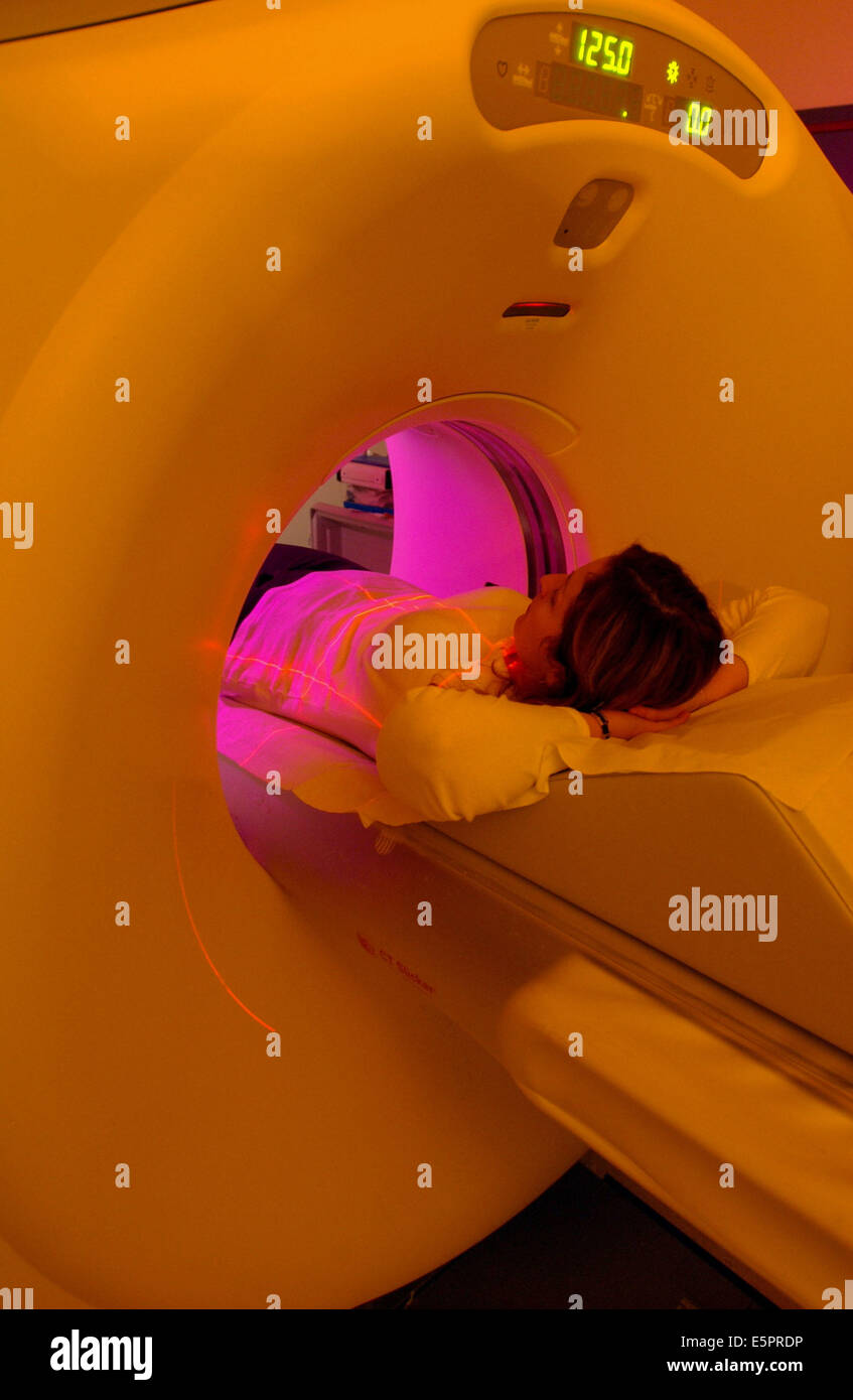 Patient undergoing a 3D Computed Tomography (CT) scan Stock Photo - Alamy