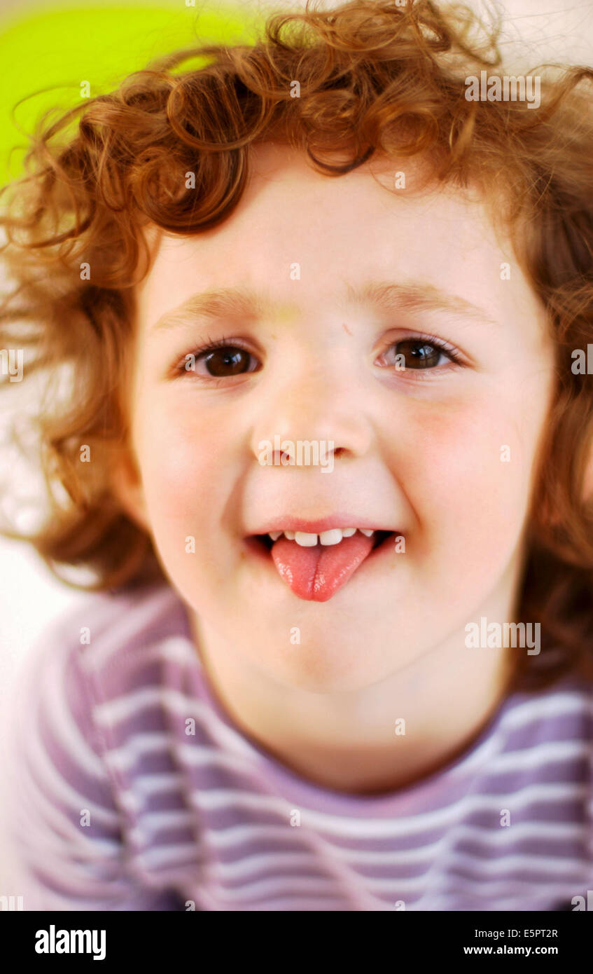 Portrait of a 3-year-old girl Stock Photo - Alamy