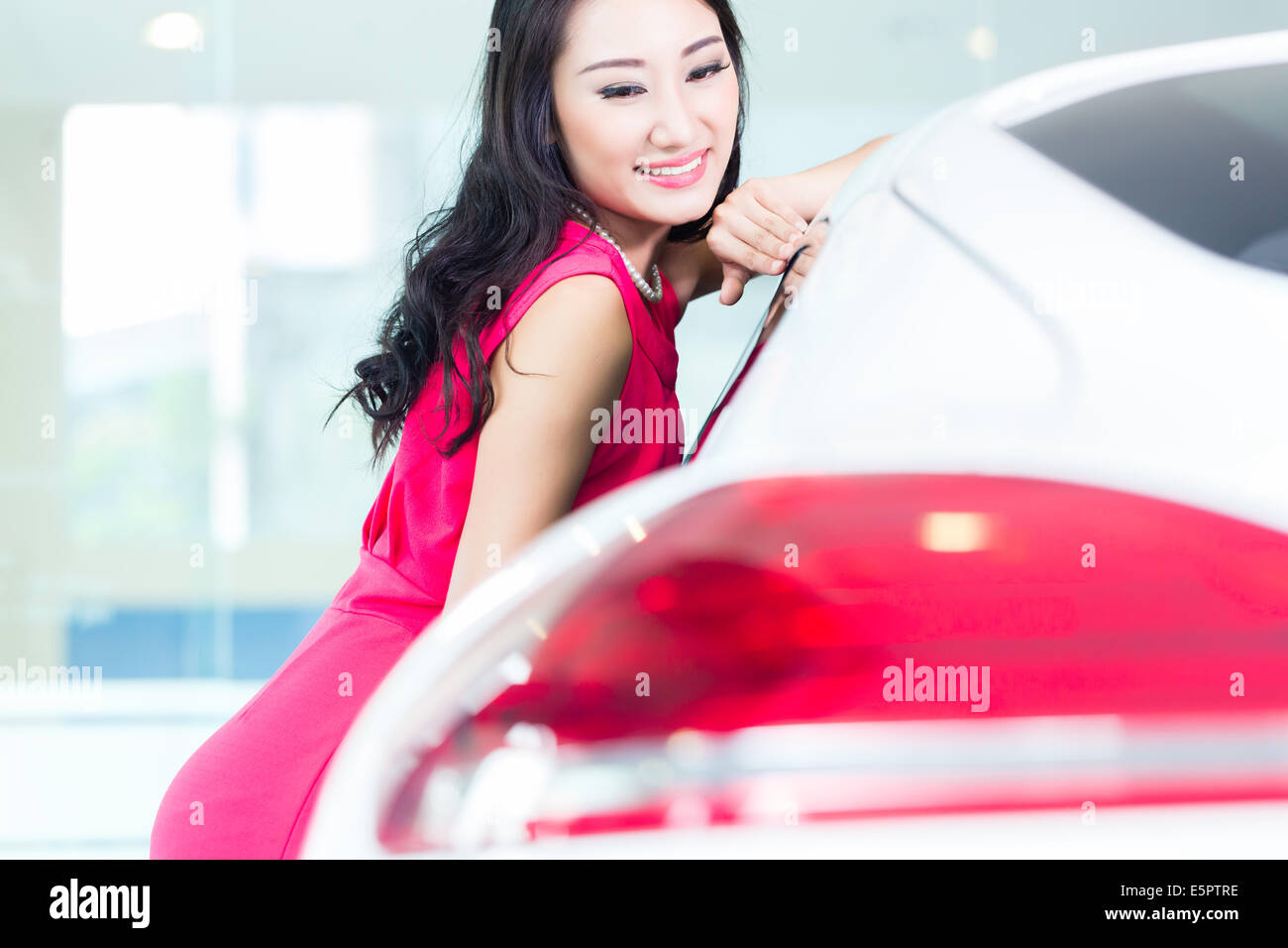 Car showroom asian beauty hi-res stock photography and images - Alamy