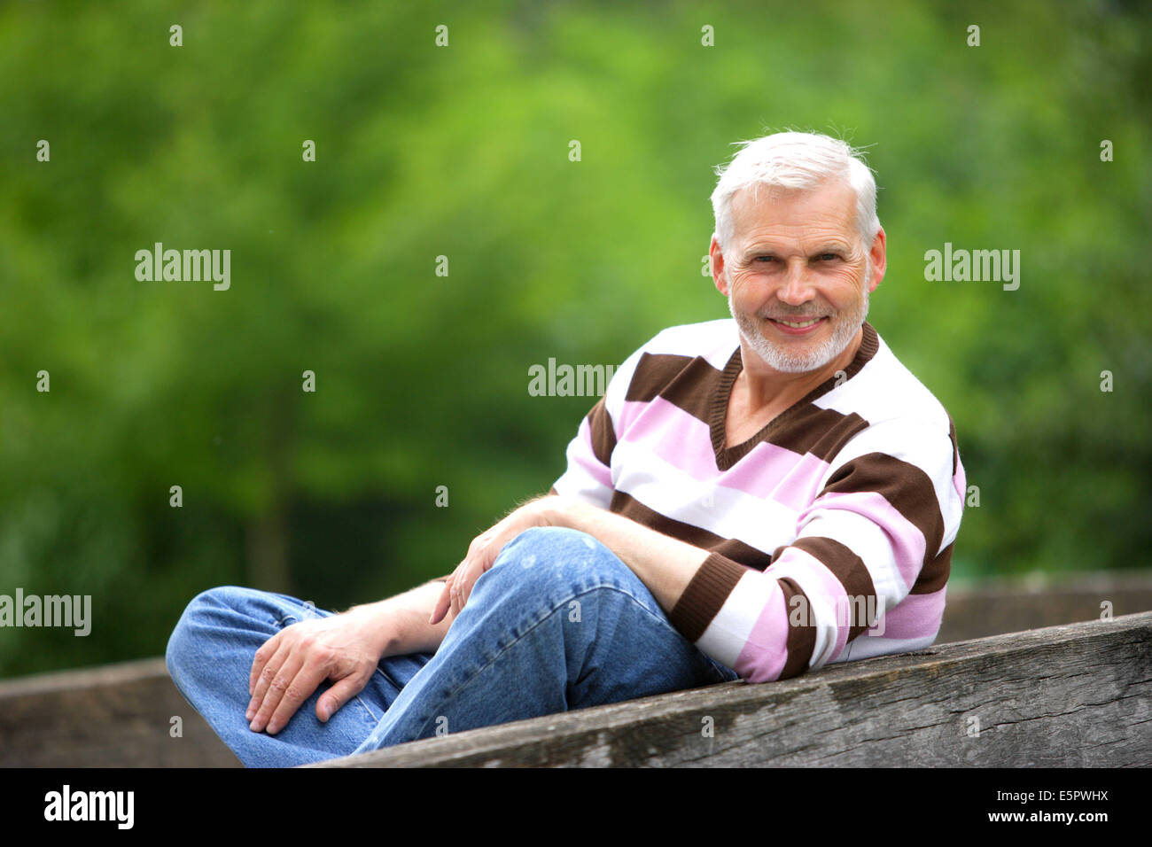 70 year old senior citizen hi-res stock photography and images - Alamy