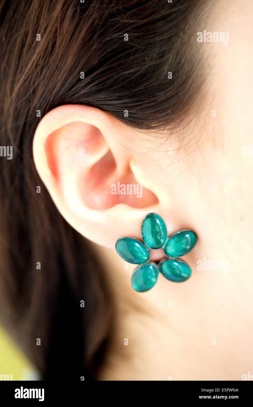 Allergic Reaction To Earrings