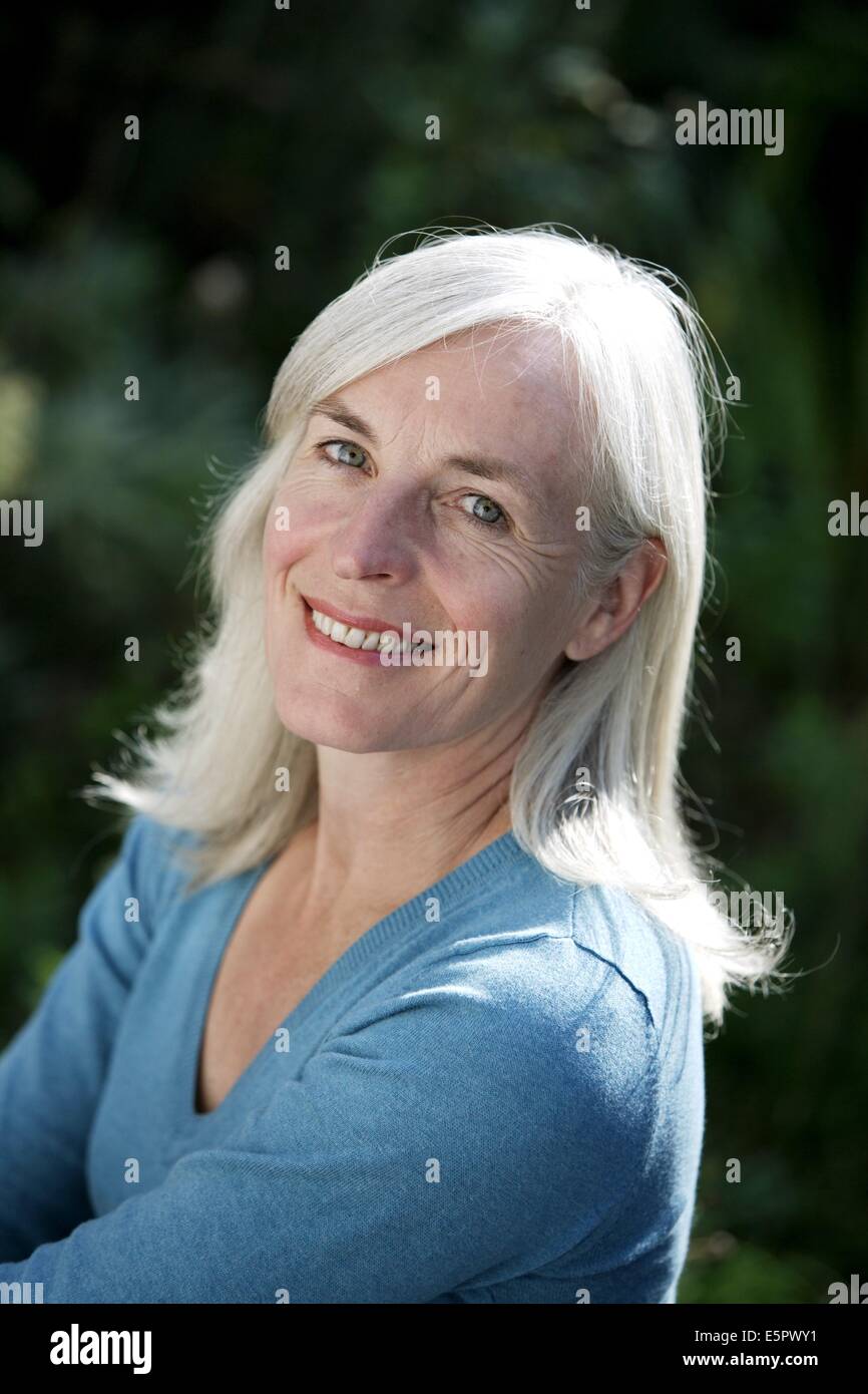 Portrait of a senior woman Stock Photo - Alamy