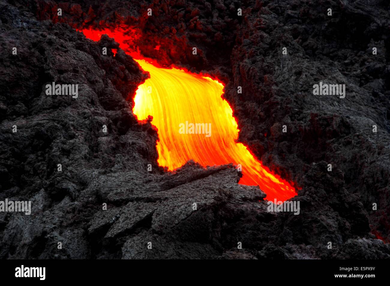 Eruption of the volcano Pacaya, 2 552 m high, near Antigua, Guatemala ...