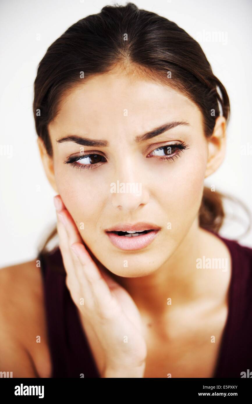 Woman suffering from toothache Stock Photo - Alamy
