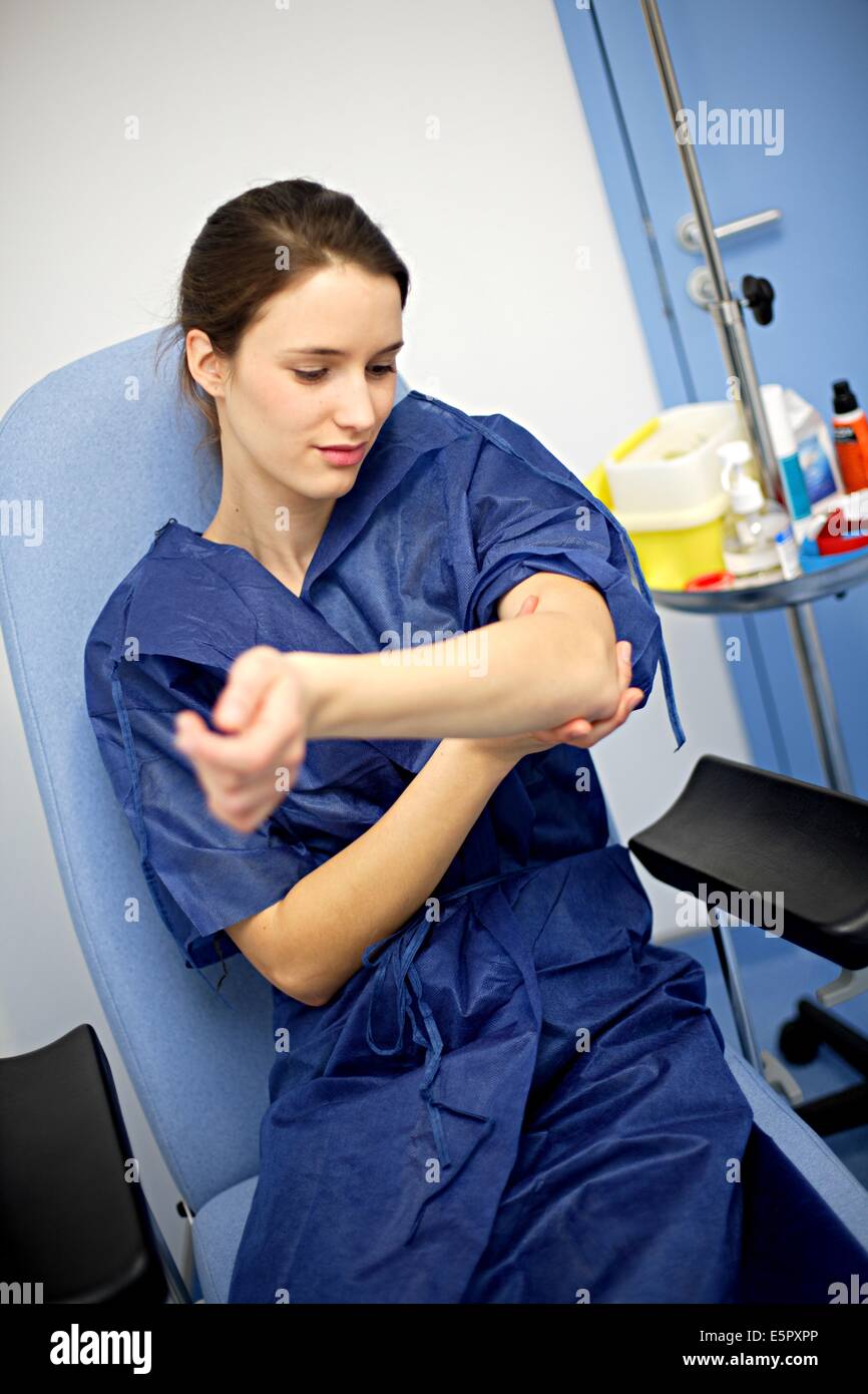 Blood sampling in hospital laboratory for biomedical analysis Stock ...