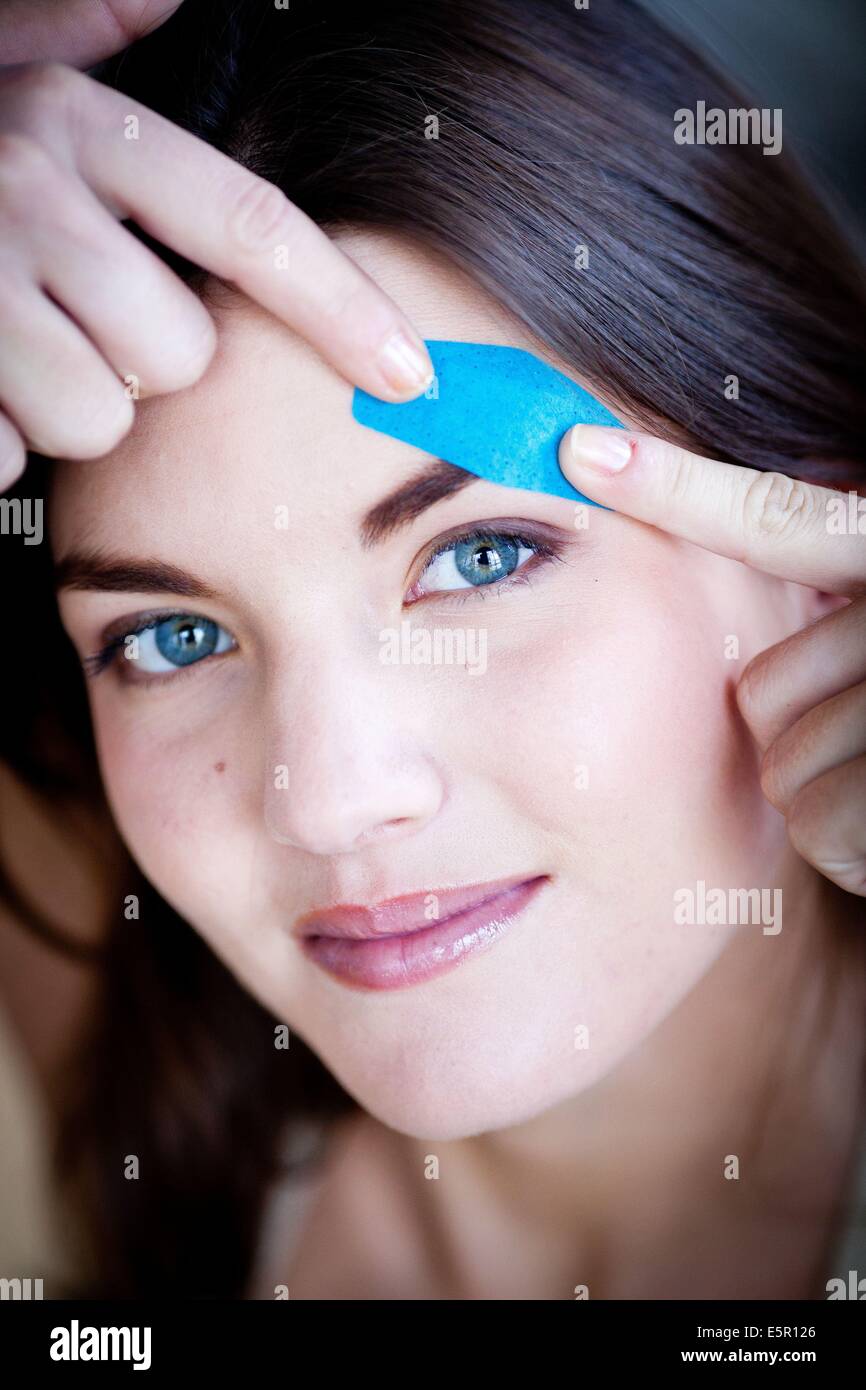Forehead band aid hi-res stock photography and images - Alamy