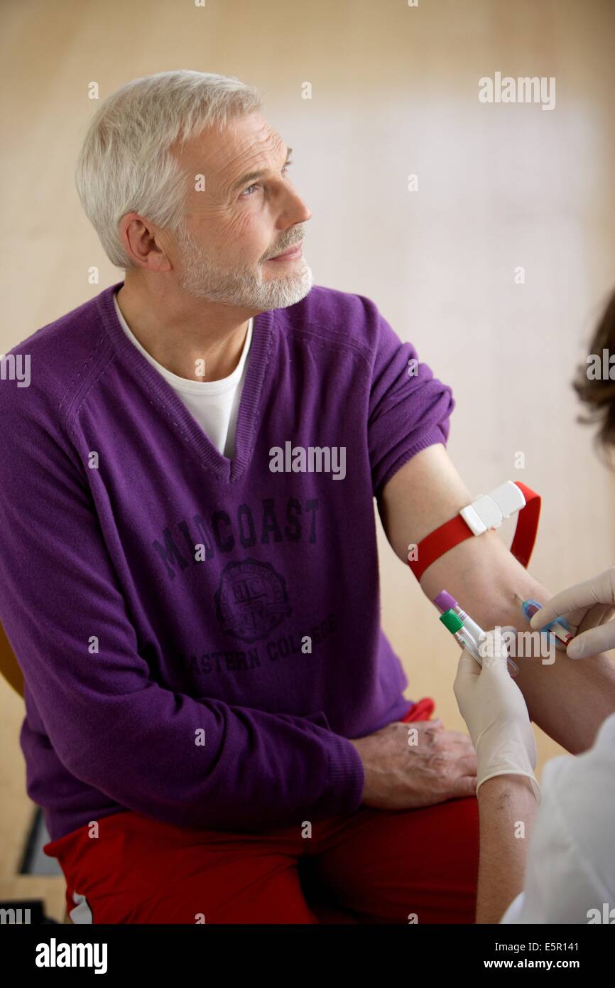 Blood test cancer hi-res stock photography and images - Alamy