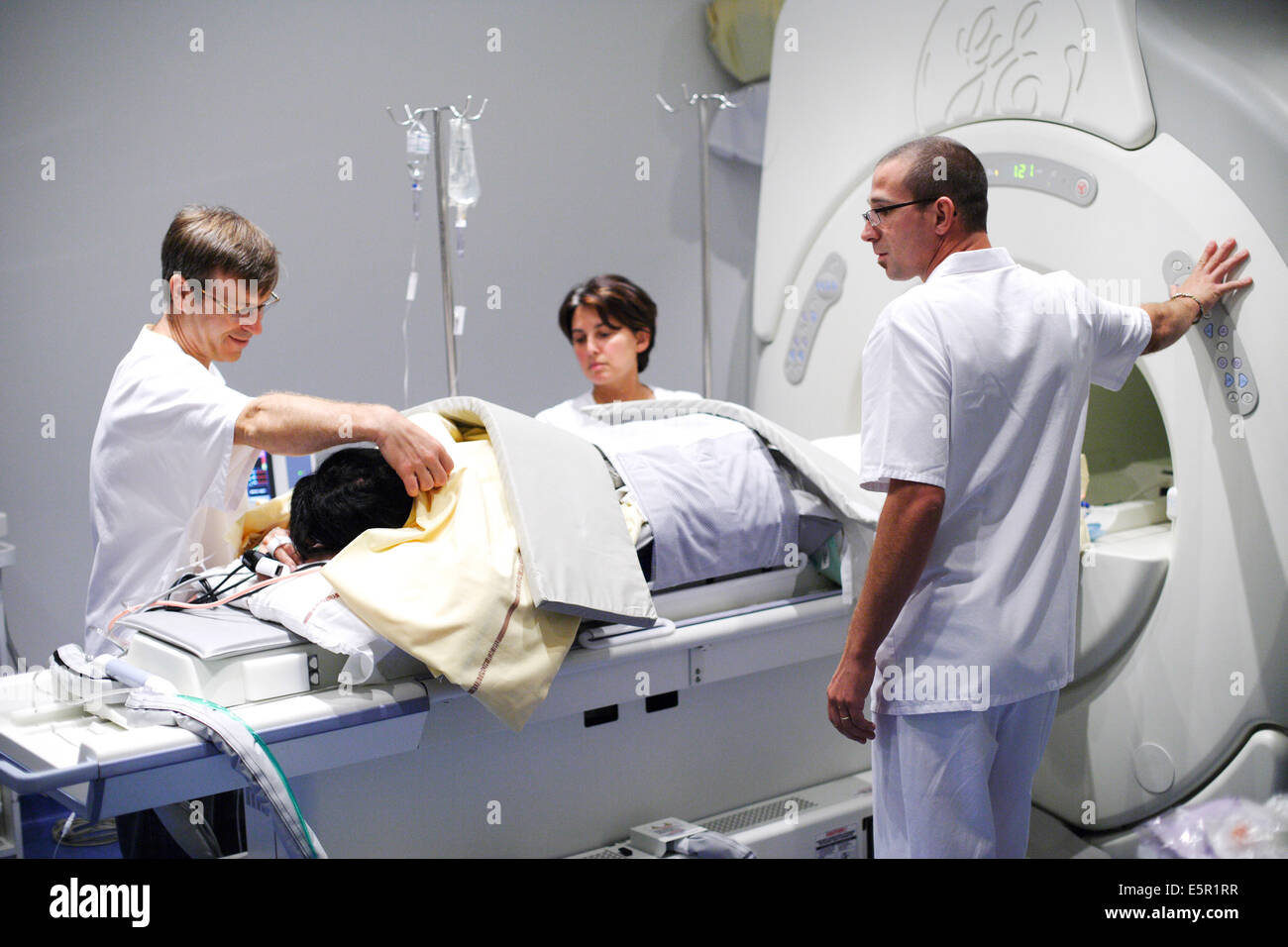 ExAblate® 2000 system with MR guided focused ultrasound uses a ...