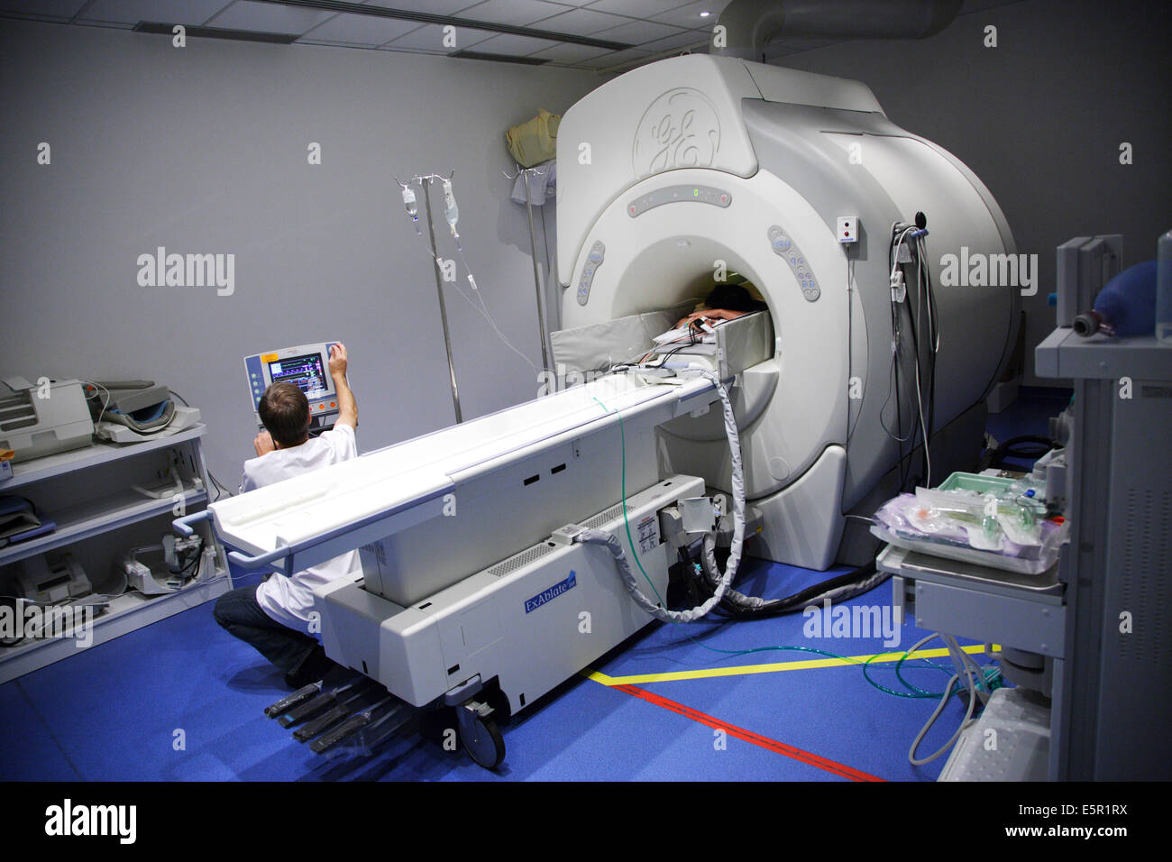ExAblate® 2000 system with MR guided focused ultrasound uses a ...