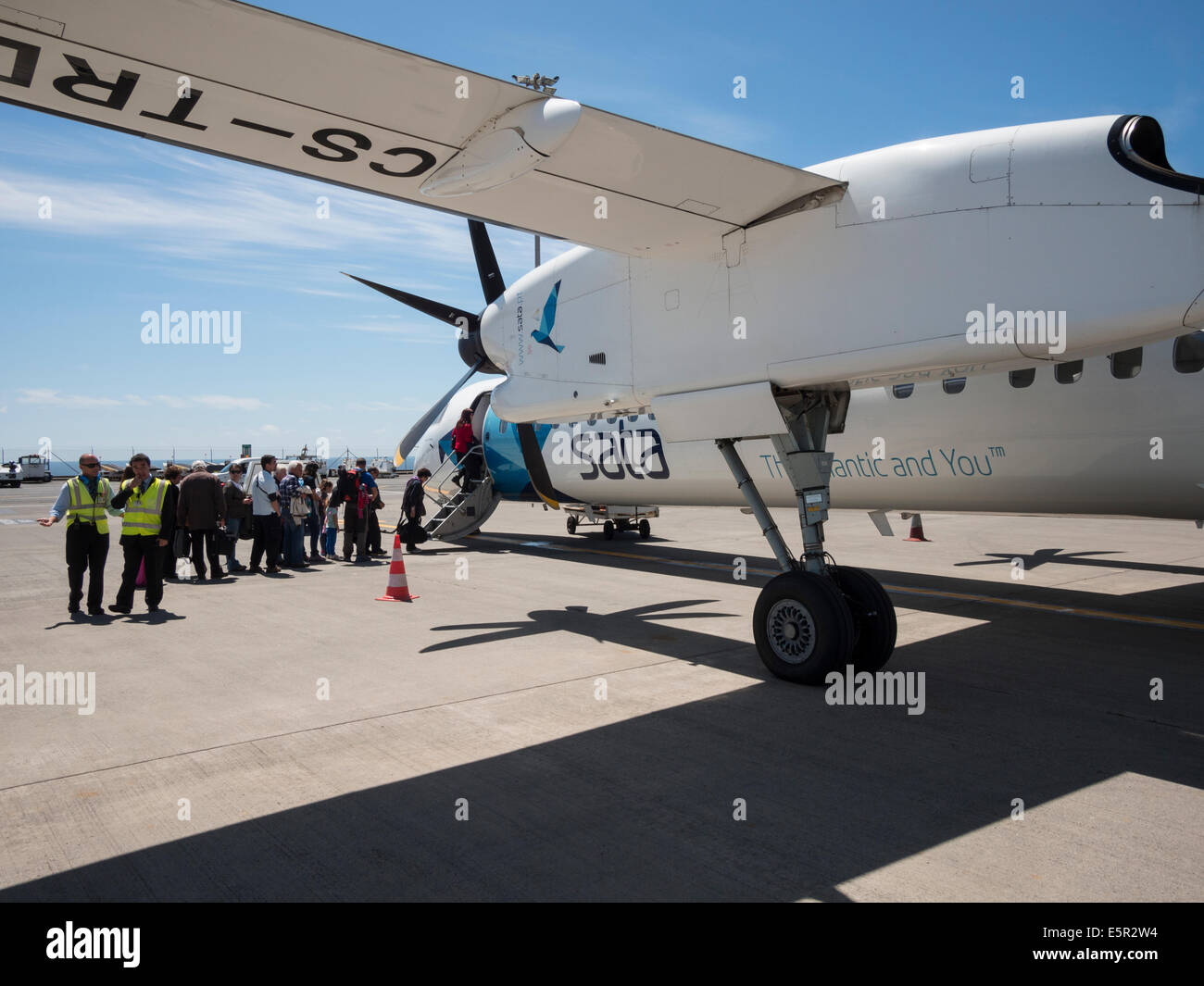 SATA Airlines Bombardier Q400 at Madeira airport Stock Photo - Alamy