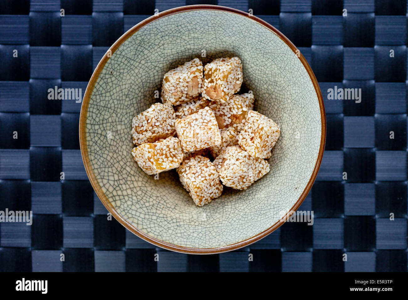 Chinese nougat hi-res stock photography and images - Alamy