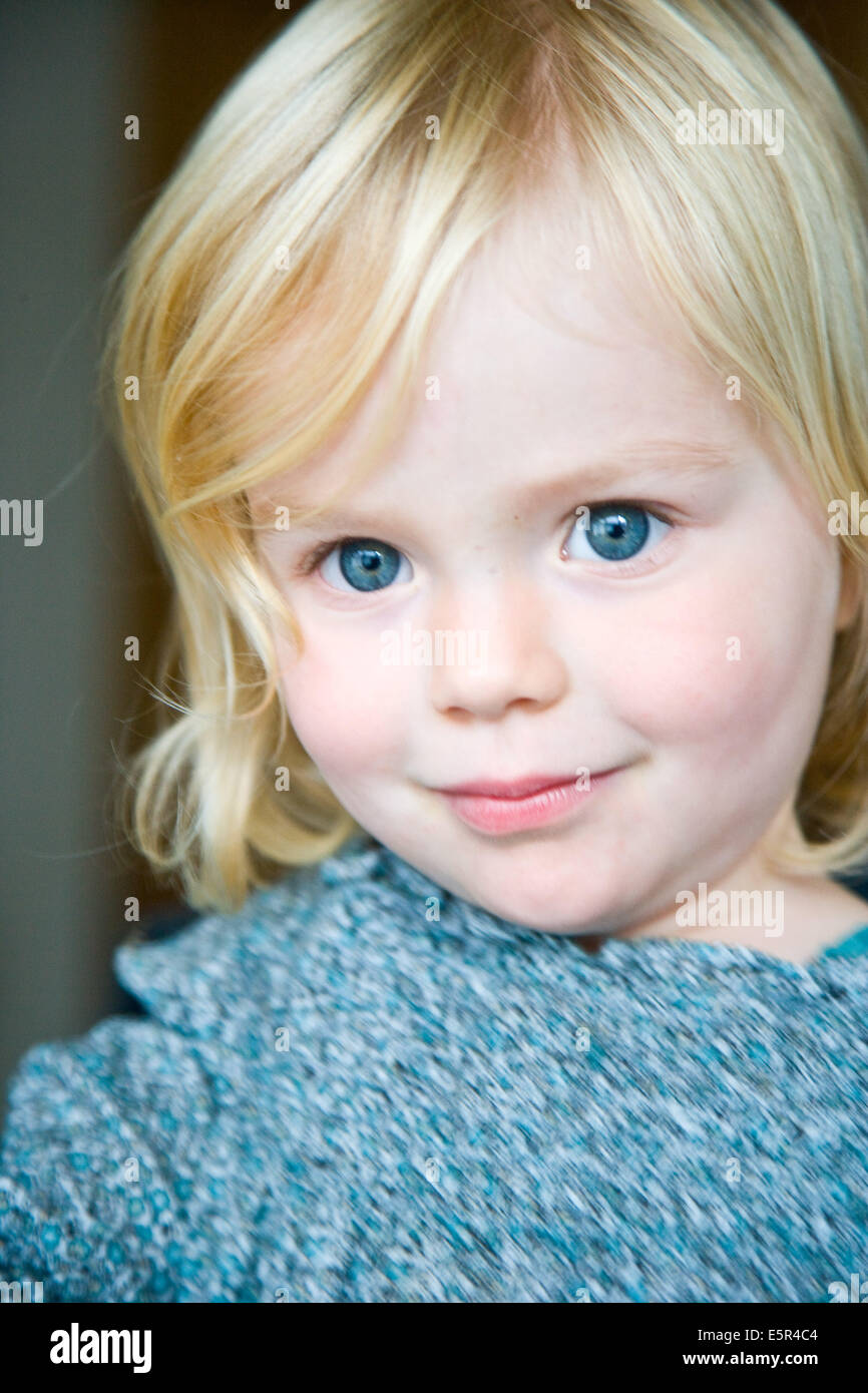 Portrait of a 30 month old girl Stock Photo - Alamy