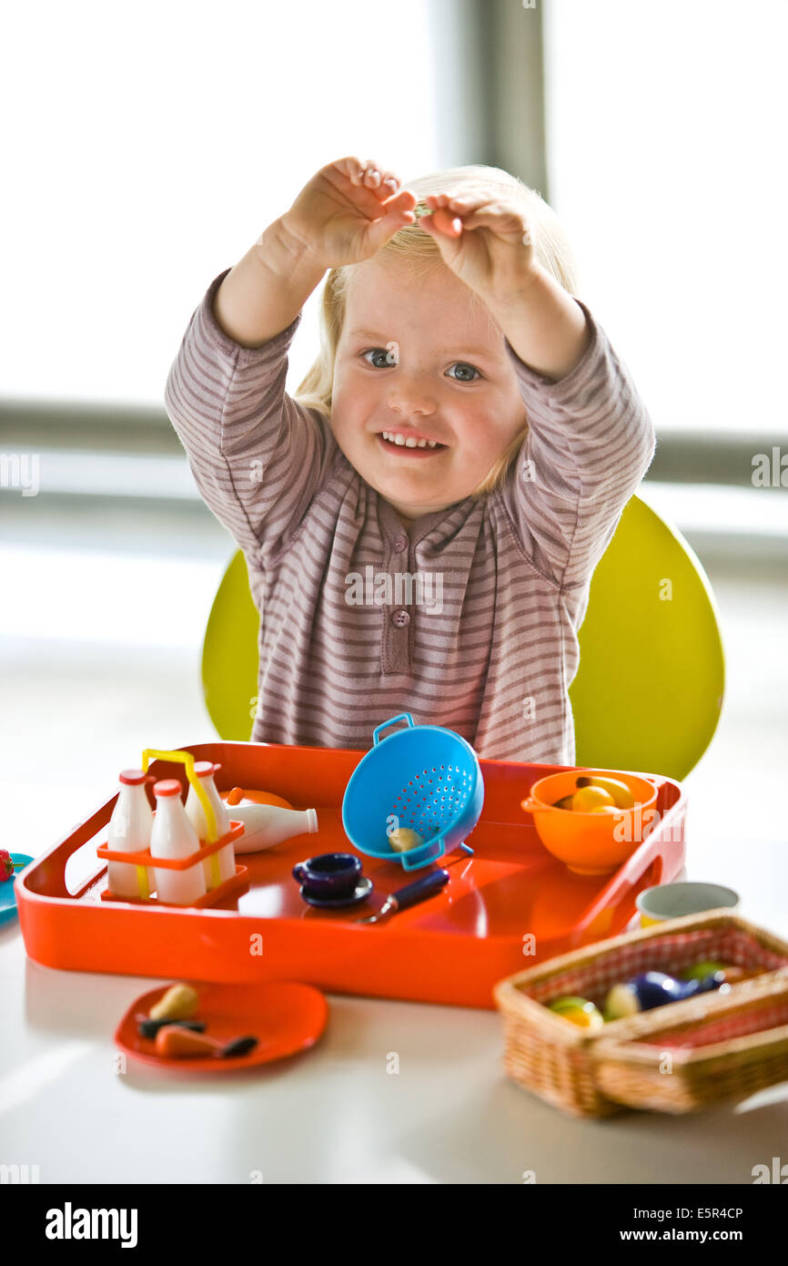 30 month old girl playing hi-res stock photography and images - Alamy