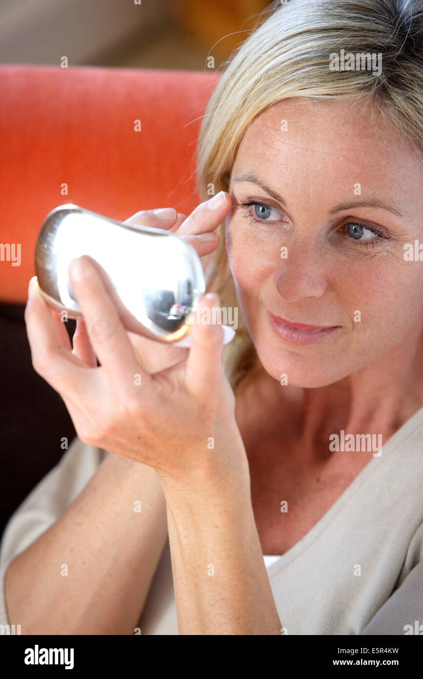 30 foot mirror hi-res stock photography and images - Alamy