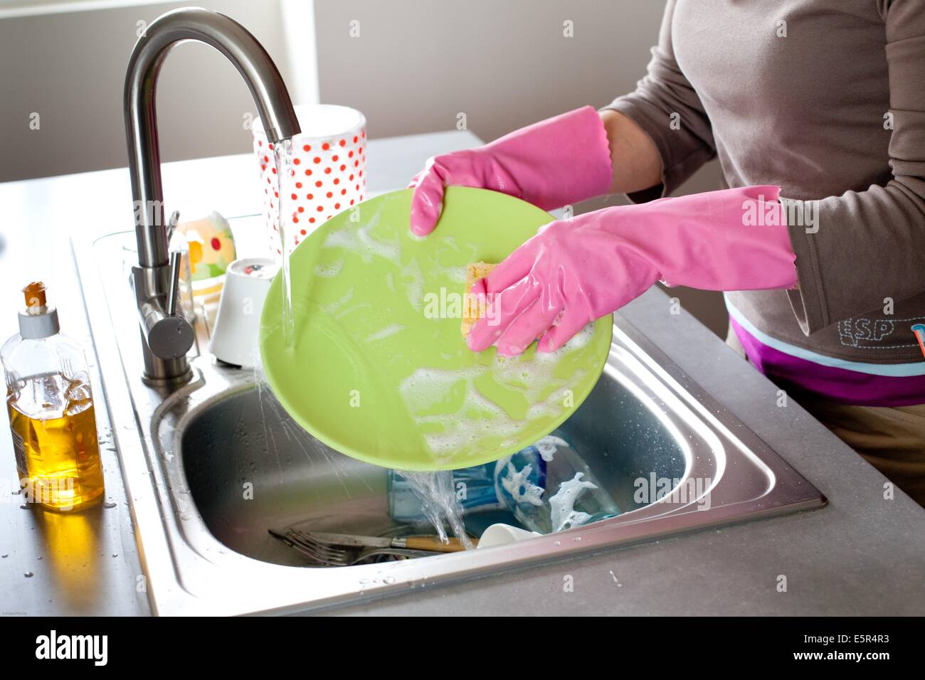 Dishwashing product hi-res stock photography and images - Alamy