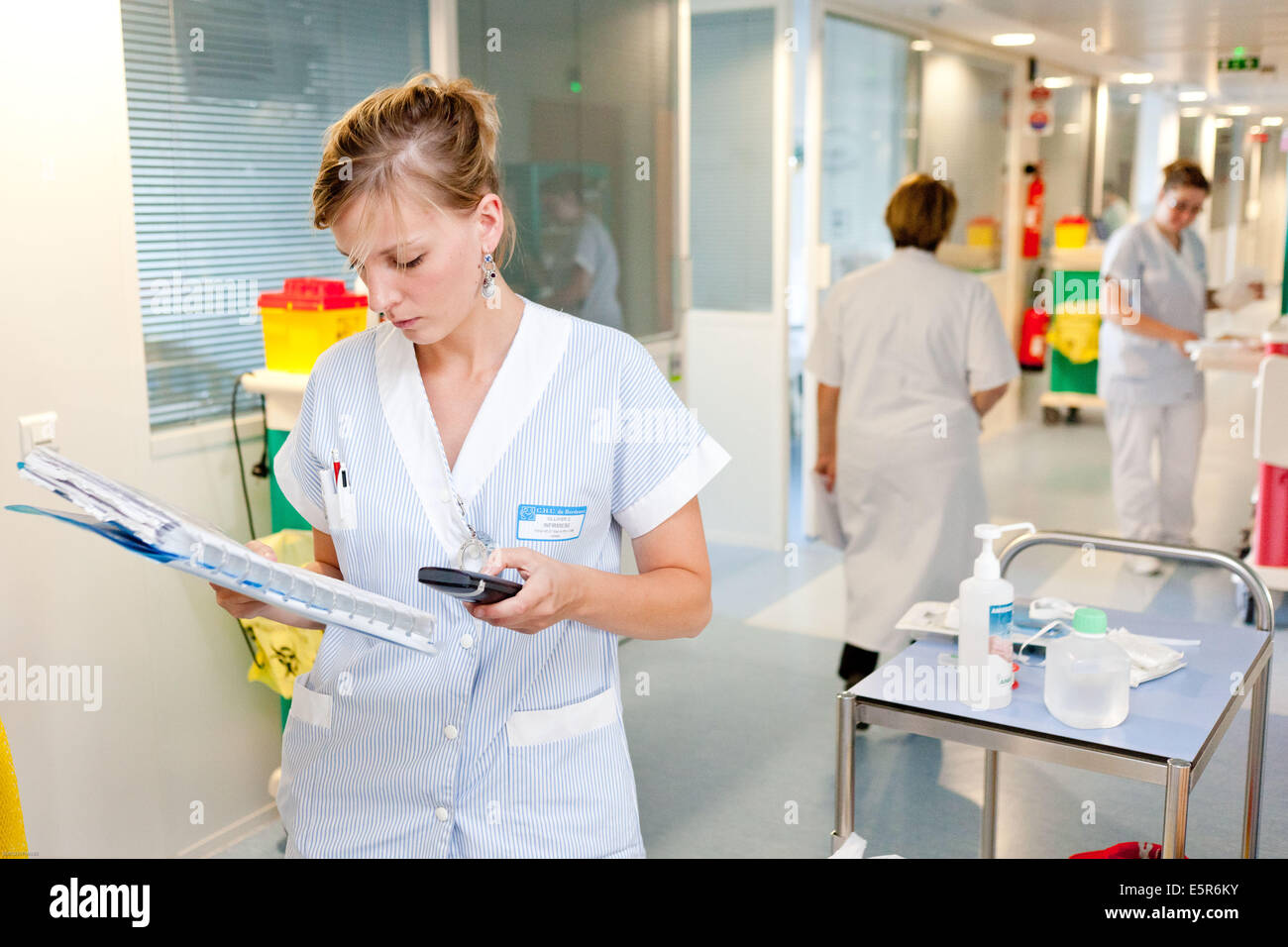 Nurse, Bordeaux hospital, France Stock Photo - Alamy