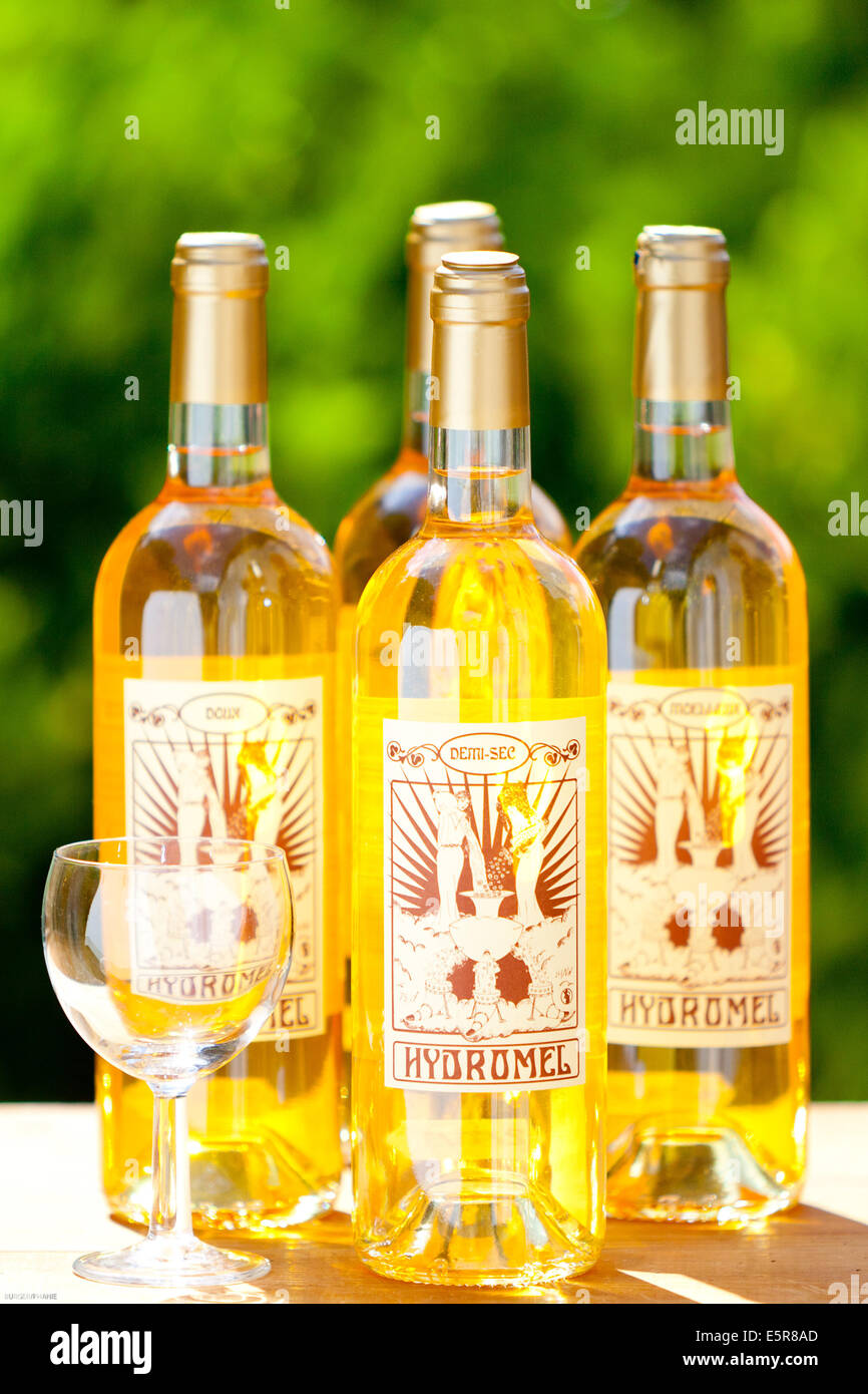 Hydromel hi-res stock photography and images - Alamy