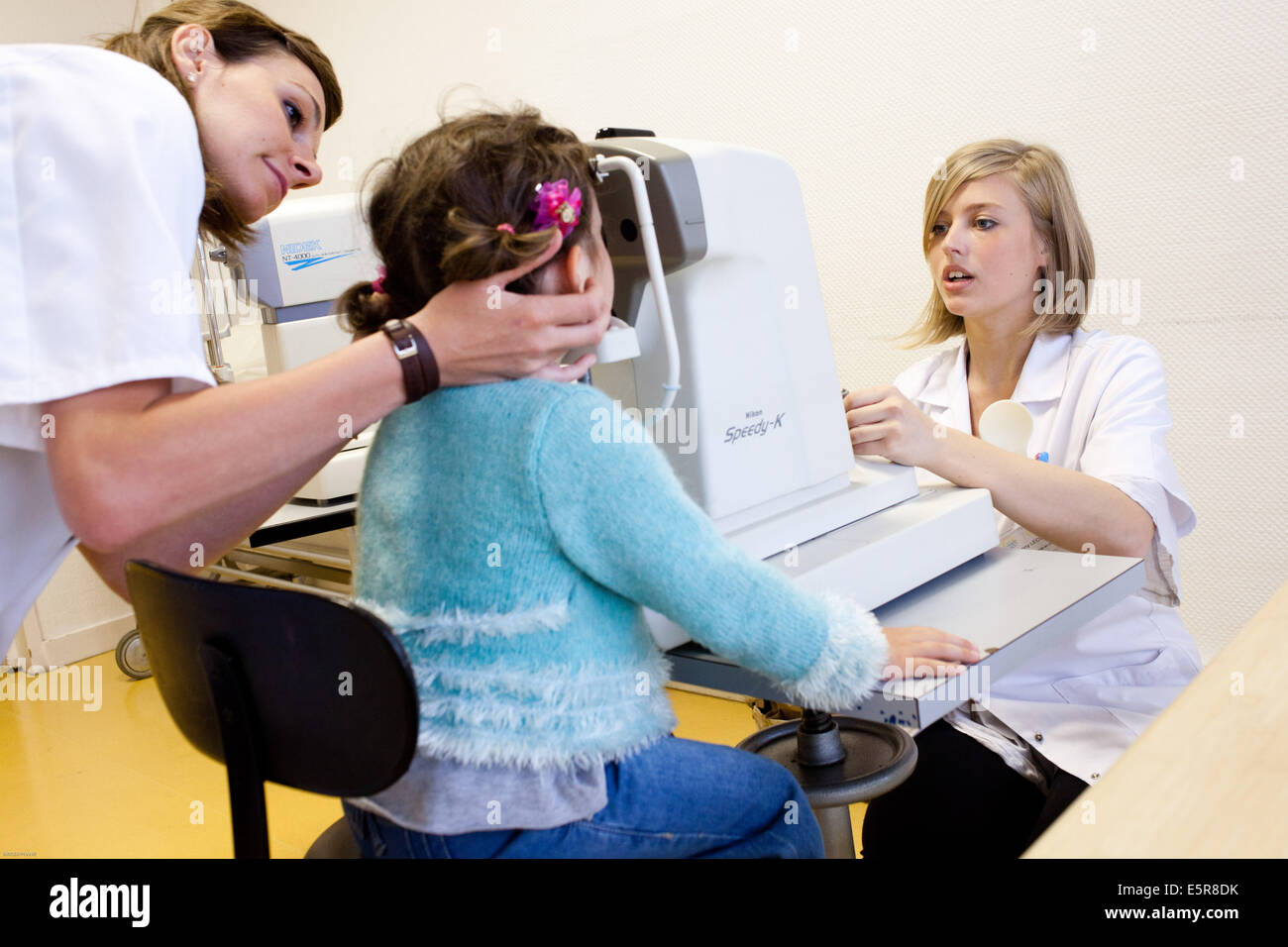 Orthoptics High Resolution Stock Photography and Images - Alamy