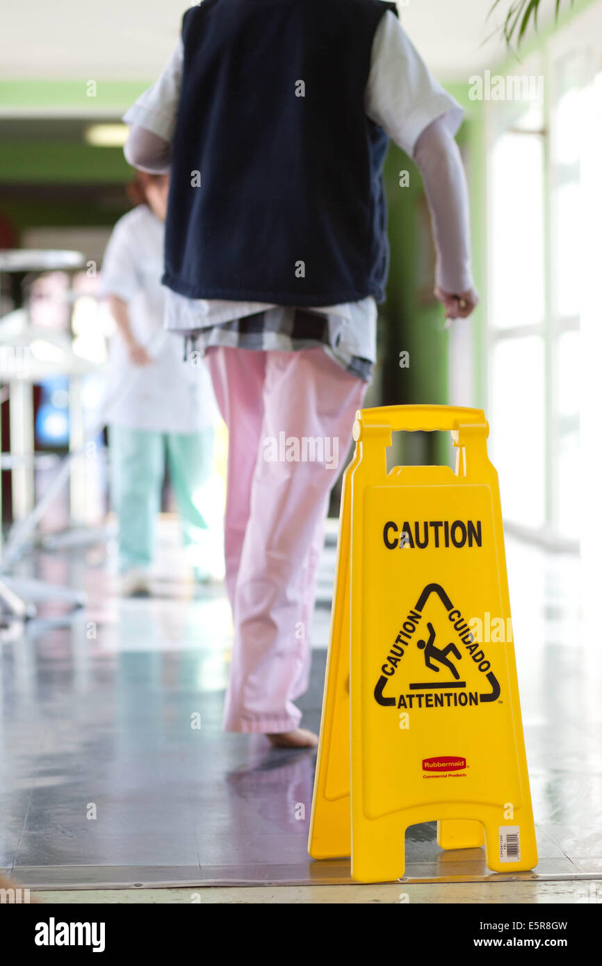 Hospital hygiene, cleaning of a community Stock Photo - Alamy