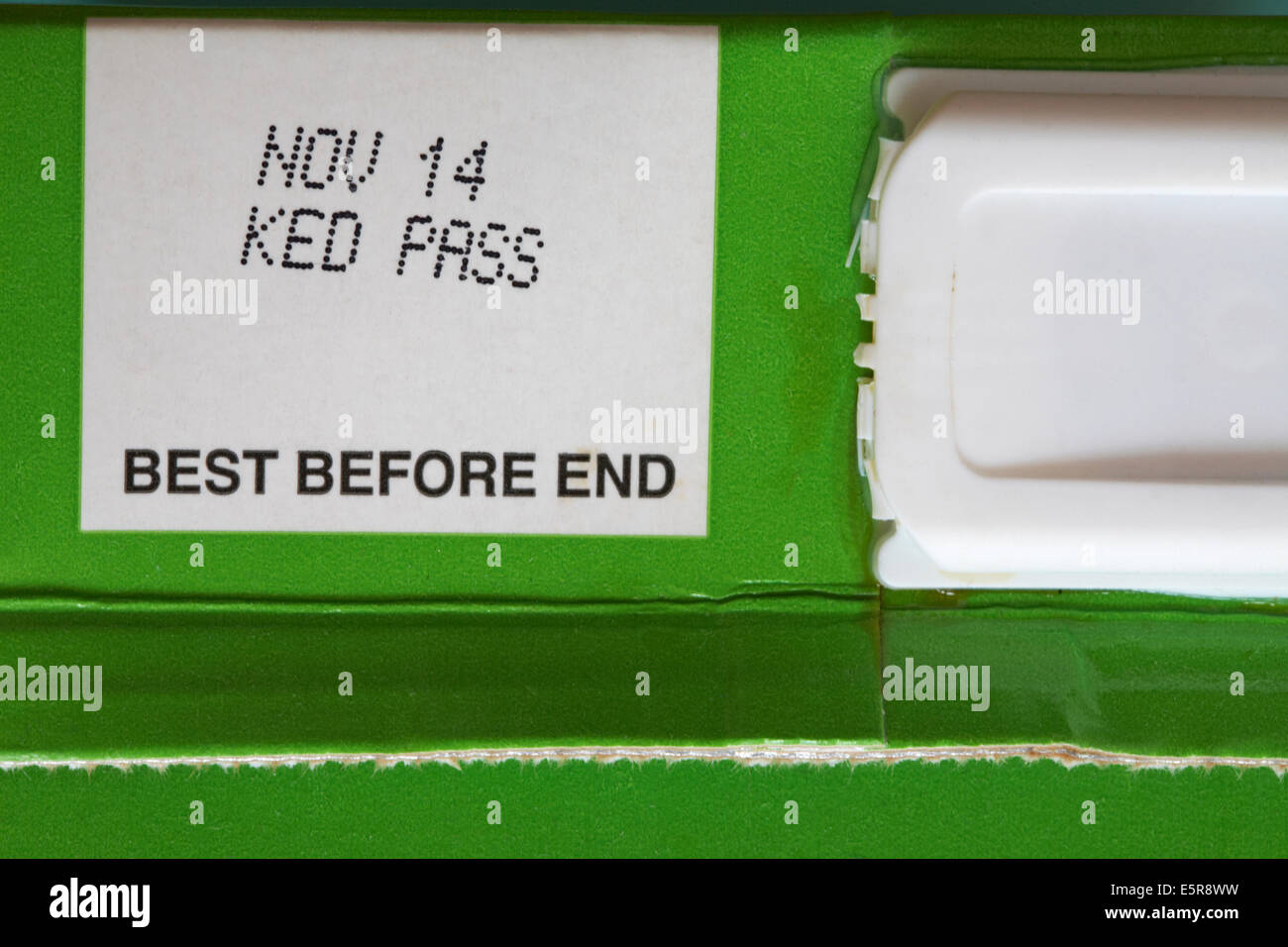 Best before end date food packaging hi-res stock photography and images ...