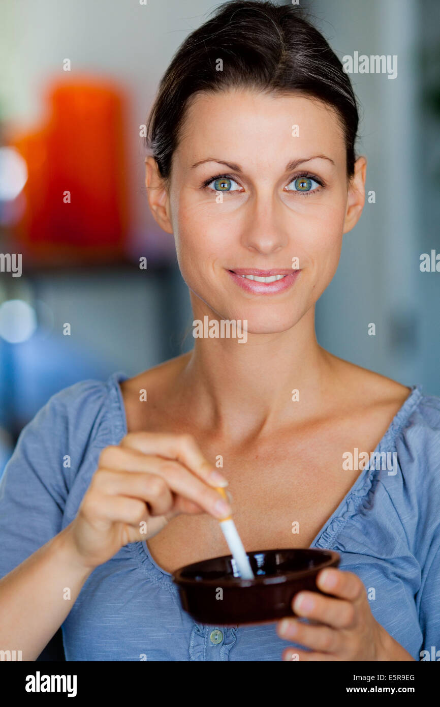 Woman wishing to quit smoking Stock Photo - Alamy