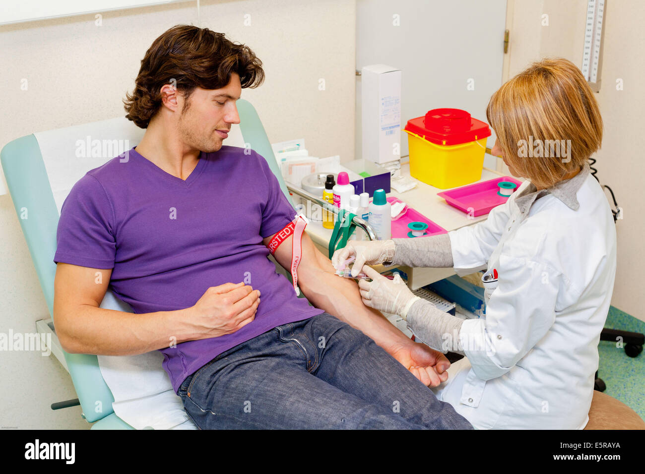 Blood test man having hi-res stock photography and images - Alamy