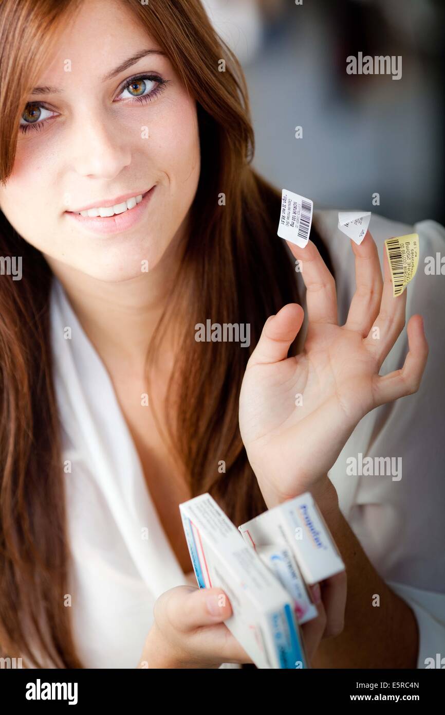 Eye contact sticker hi-res stock photography and images - Alamy