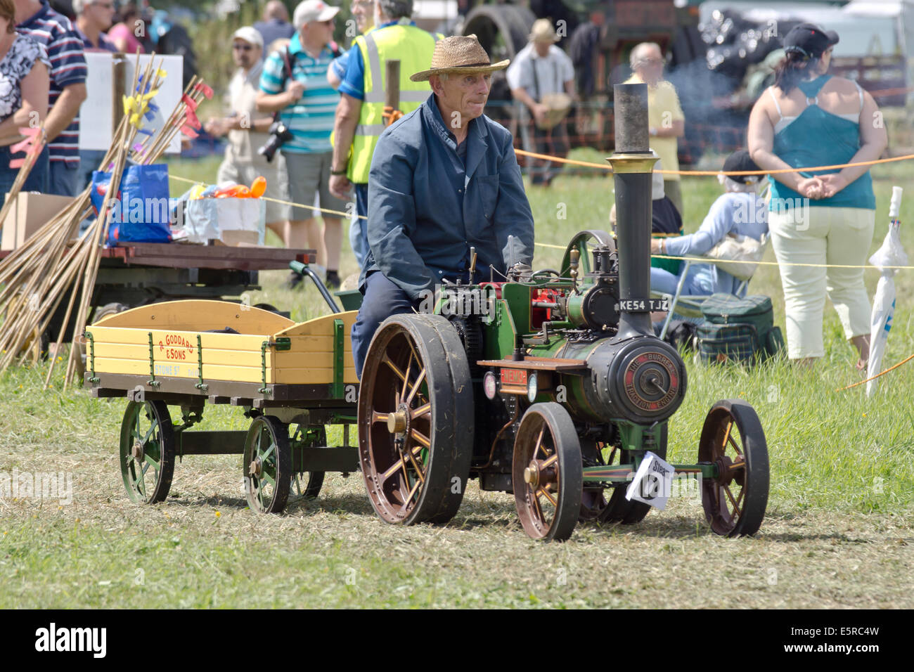 Miniature steam engine 4" Burrell Agricultural traction engine Stock ...