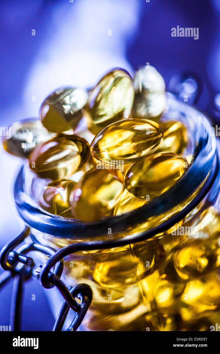 Nutritional supplements, Liquid nutritional supplements in capsules ...