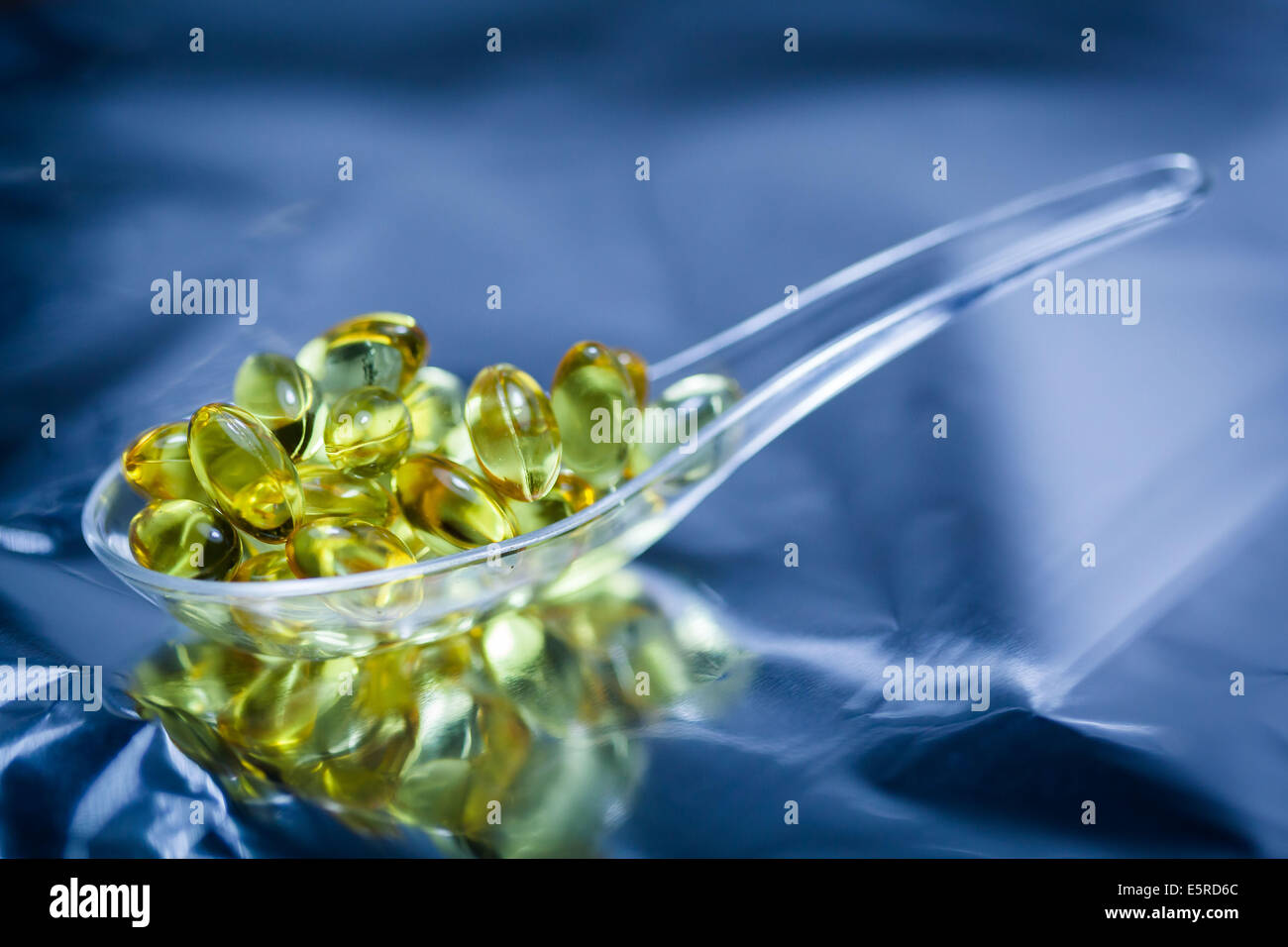 Nutritional supplements, Liquid nutritional supplements in capsules ...