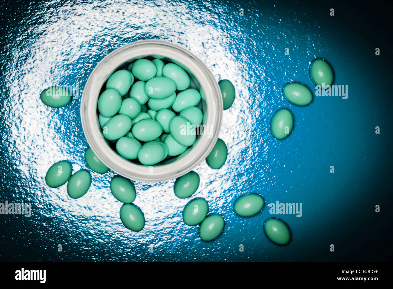 Nutritional pill hi-res stock photography and images - Alamy