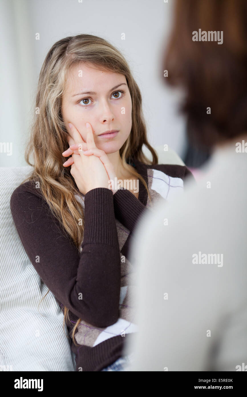 2 women talking sad hi-res stock photography and images - Alamy