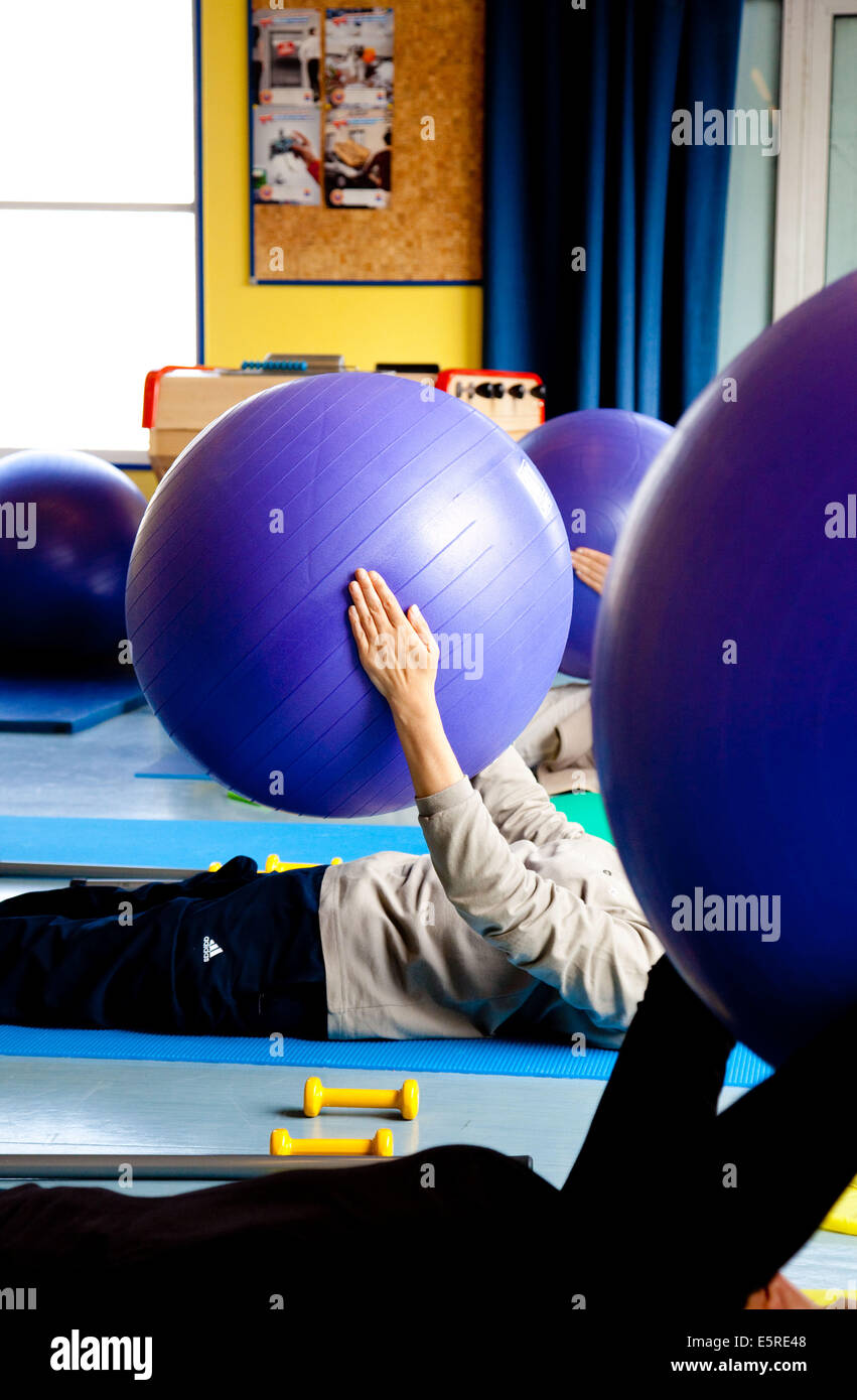 Session of physical activities adapted to people sick with cancer or in ...