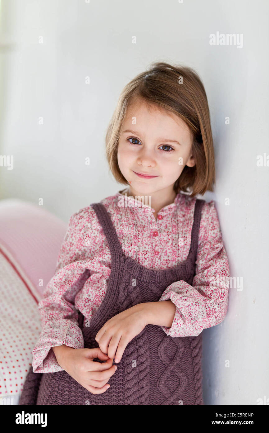 4 year old girl Stock Photo - Alamy