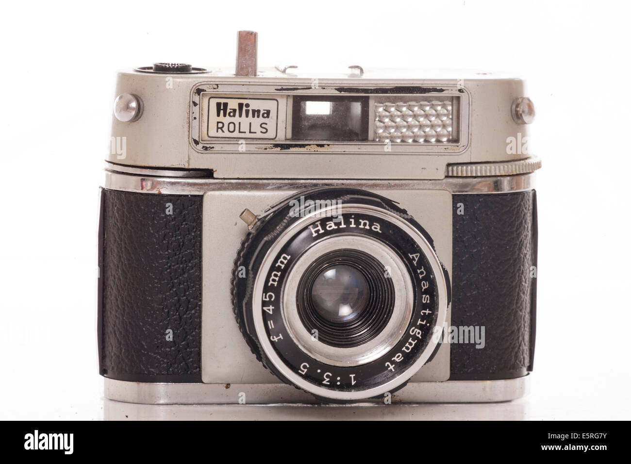 Halina rolls vintage camera cutout Stock Photo - Alamy