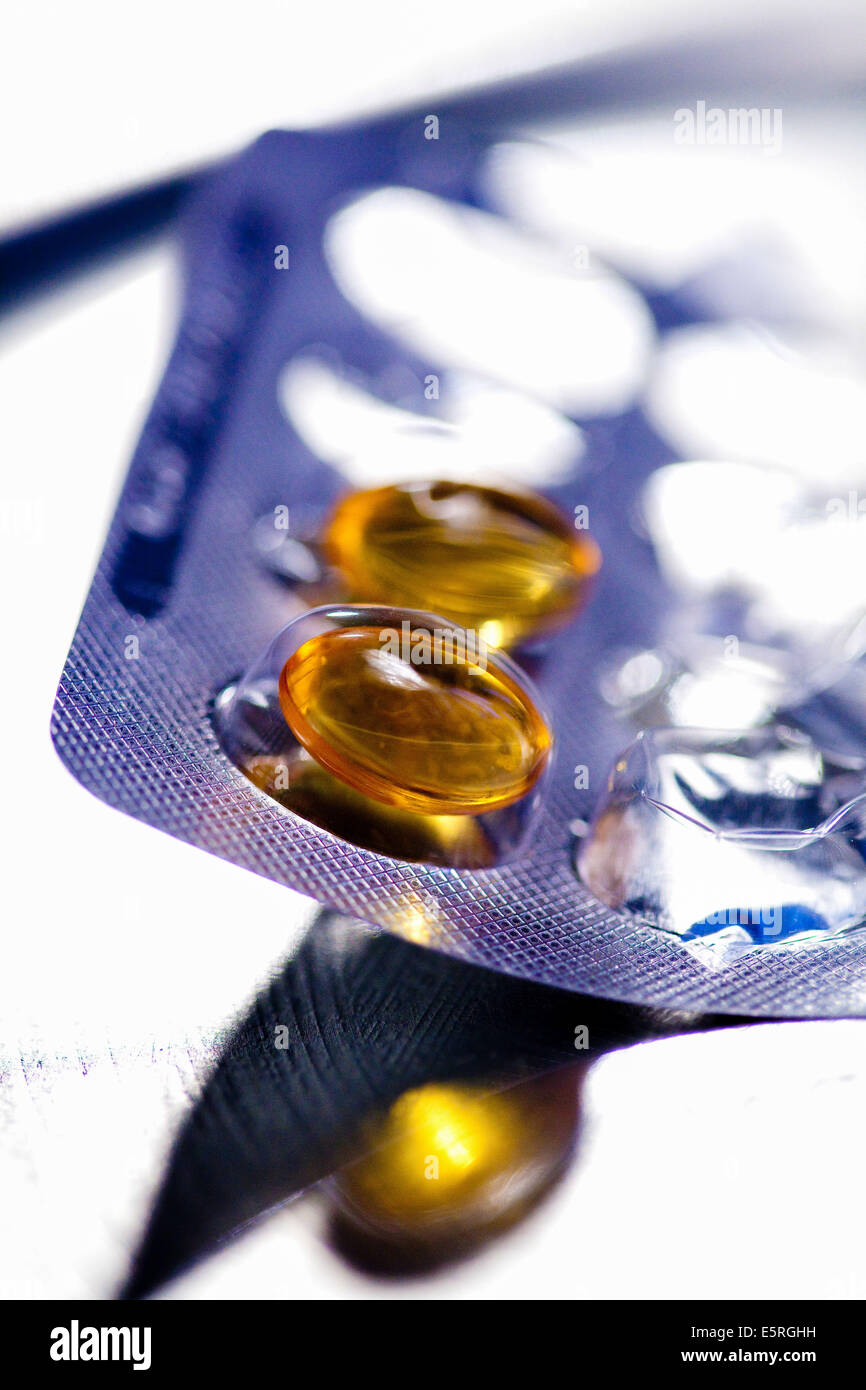 Liquid nutritional supplements in capsules Stock Photo - Alamy