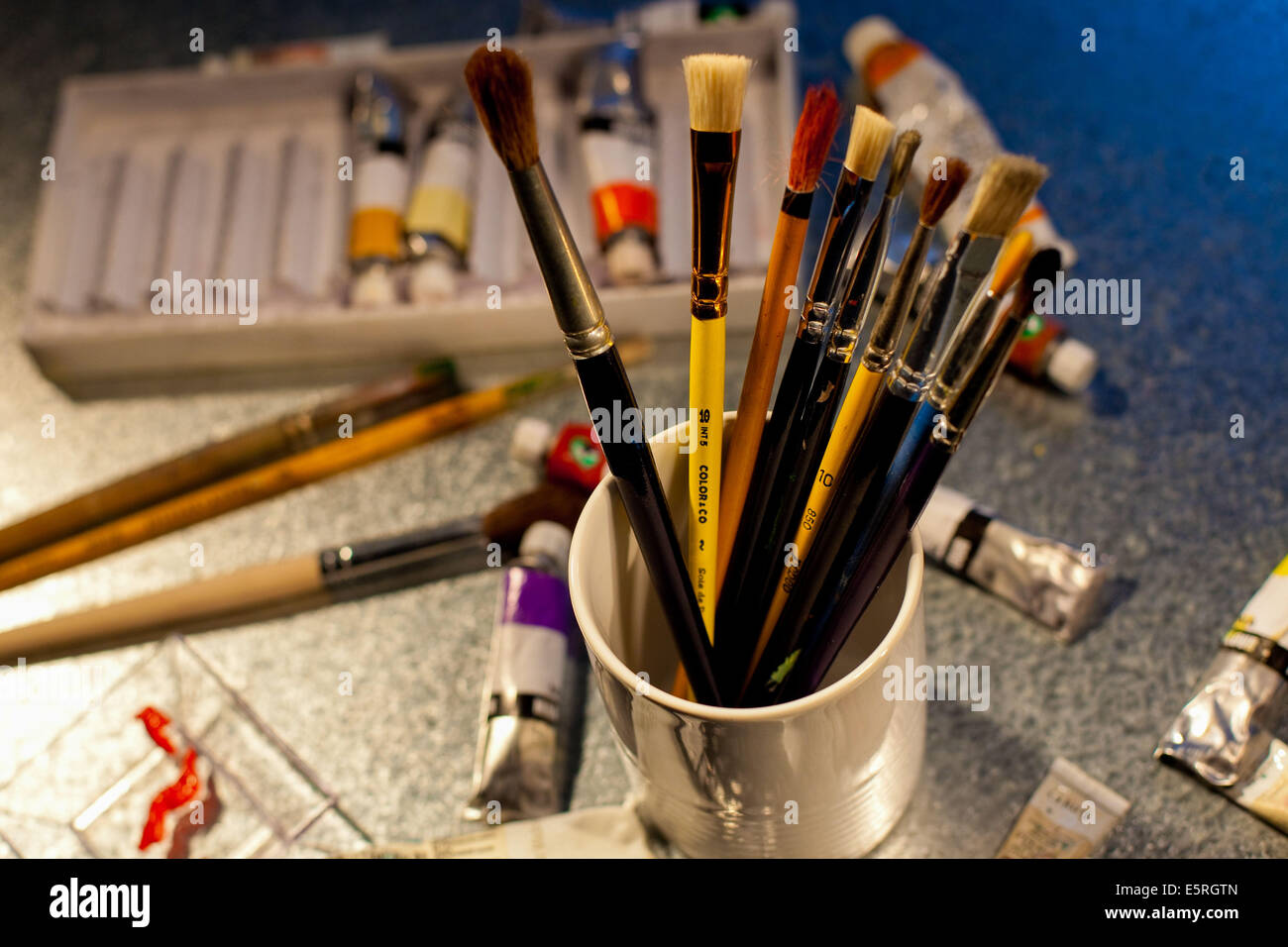 Brushes and paint tubes Stock Photo - Alamy