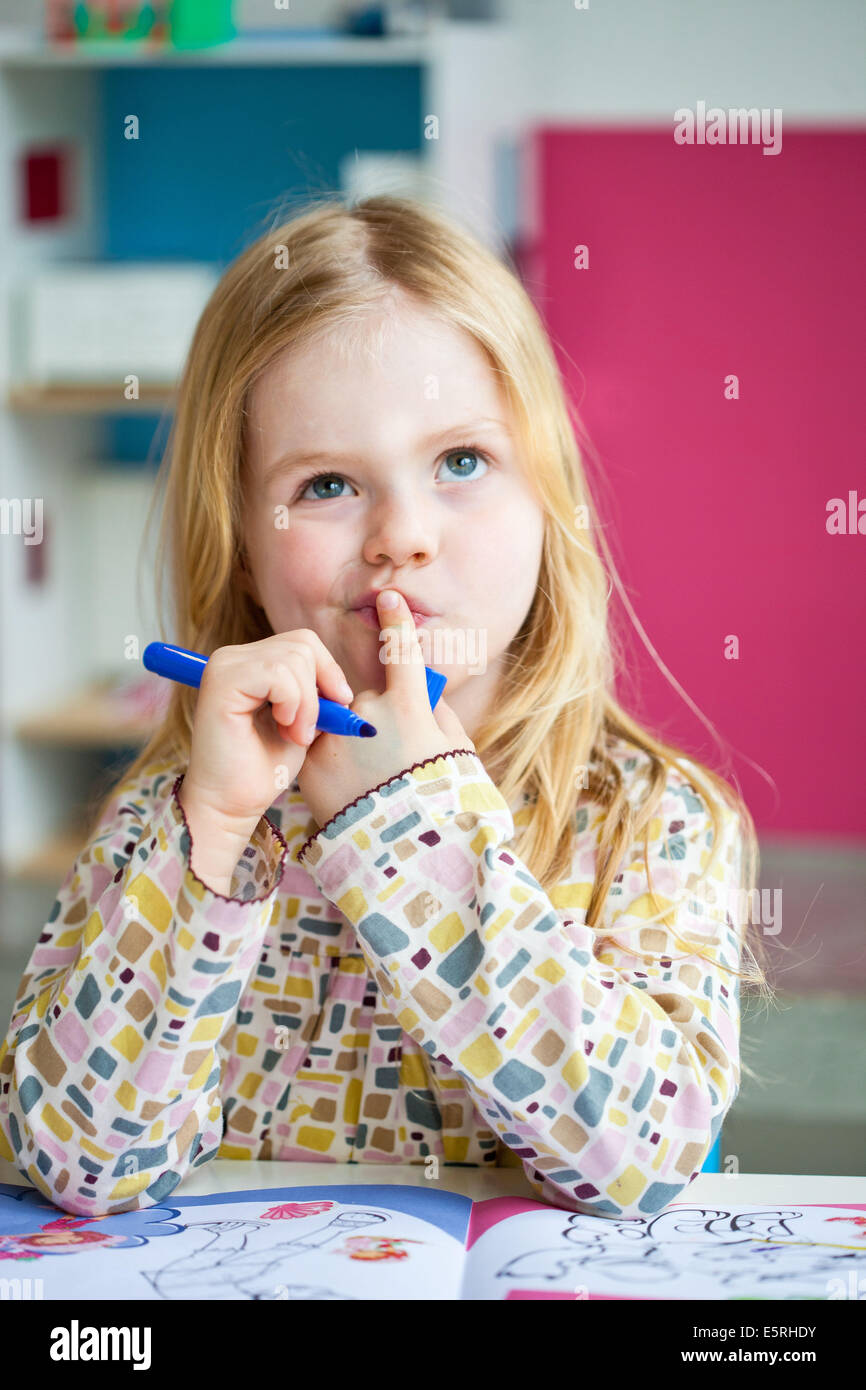 5 Year Old Girl Drawing Stock Photo Alamy 5-year-old-girl-drawing-stock-photo-alamy