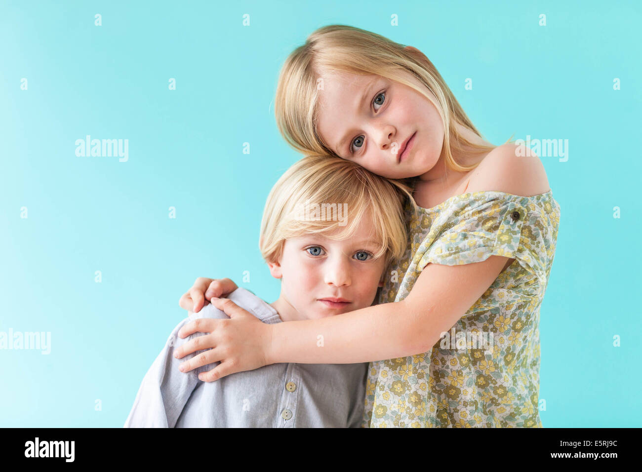5 And 7 Year Old Brother And Sister Stock Photo Alamy 5-and-7-year-old-brother-and-sister-stock-photo-alamy