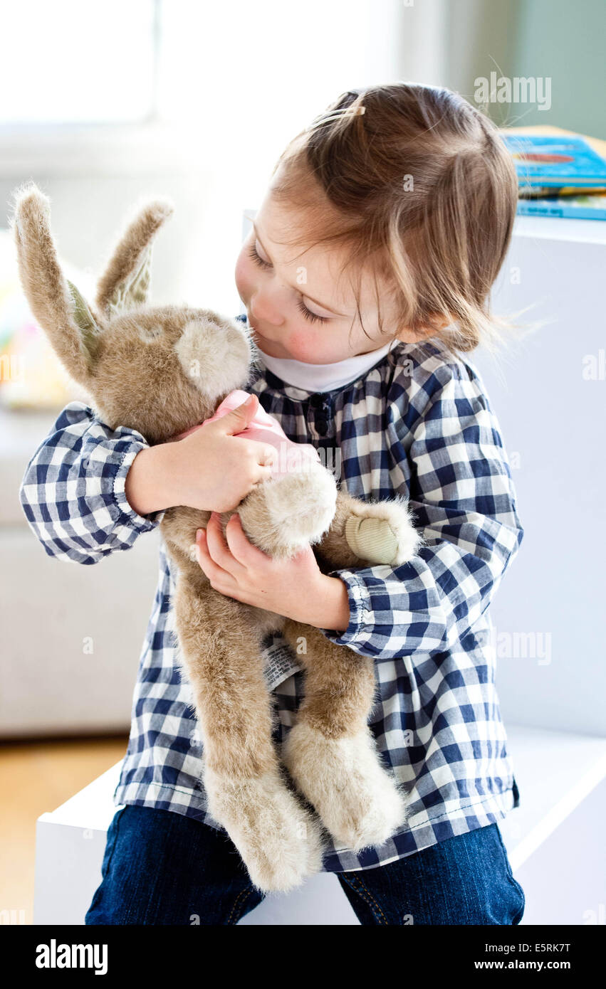 3 year old girl cuddly toy hi-res stock photography and images - Alamy